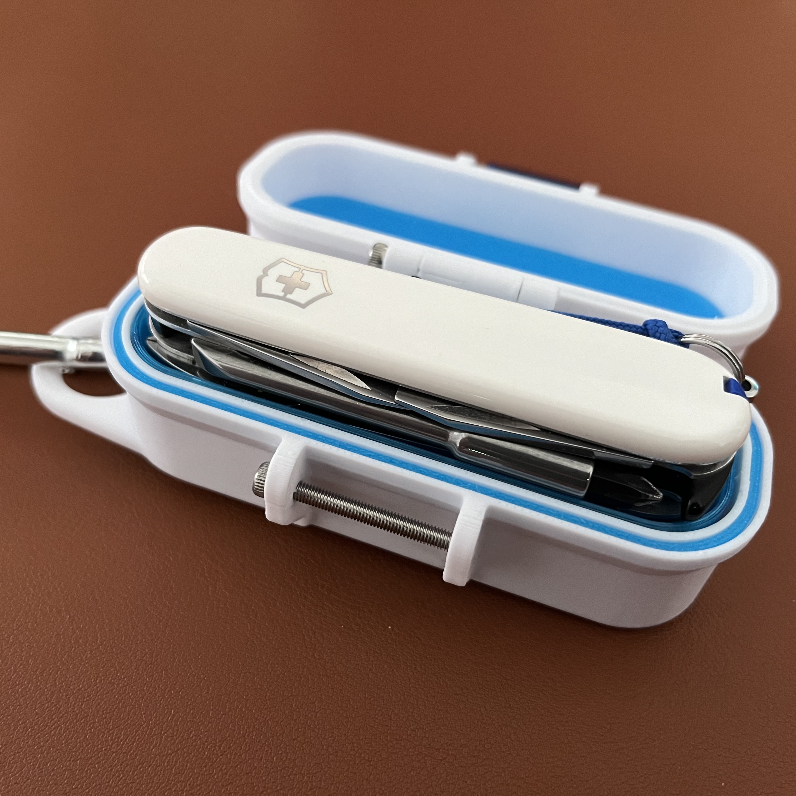 Victorinox Cybertool L (SwissChamp) Box with Loop / mit Öse by Gorroth ...