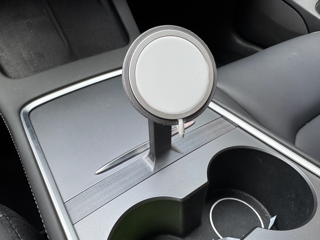 Ball mount phone holder for Tesla Model 3 (2021-2023) / Model Y center ...
