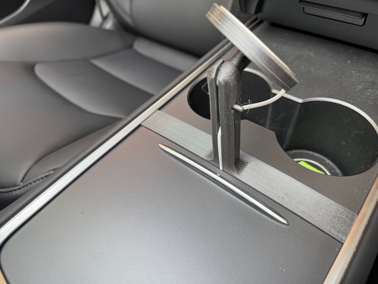 Ball mount phone holder for Tesla Model 3 (2021-2023) / Model Y center ...