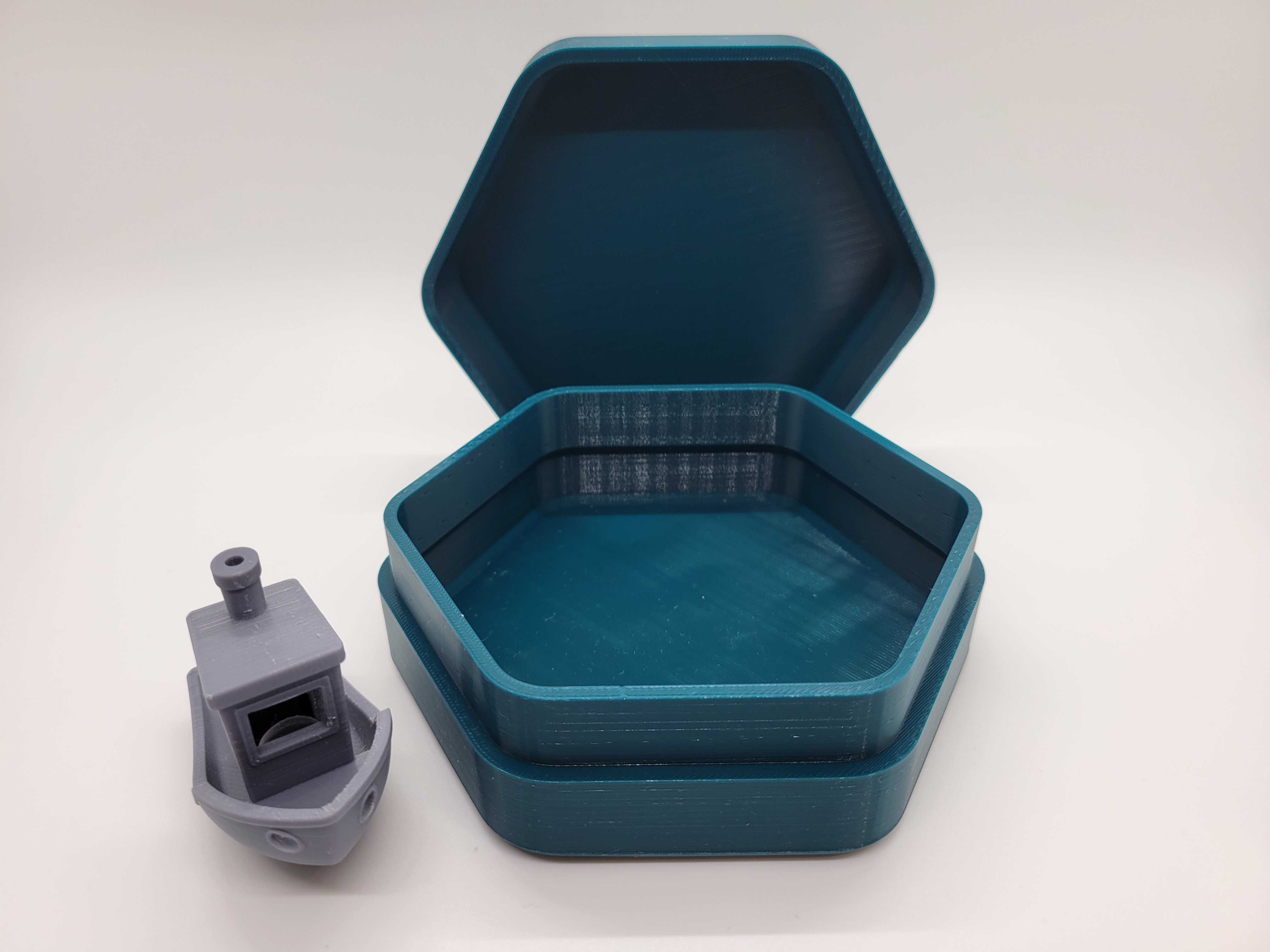 Parametric Hexagon Shaped Storage Box by Lunar Prototypes | Download ...