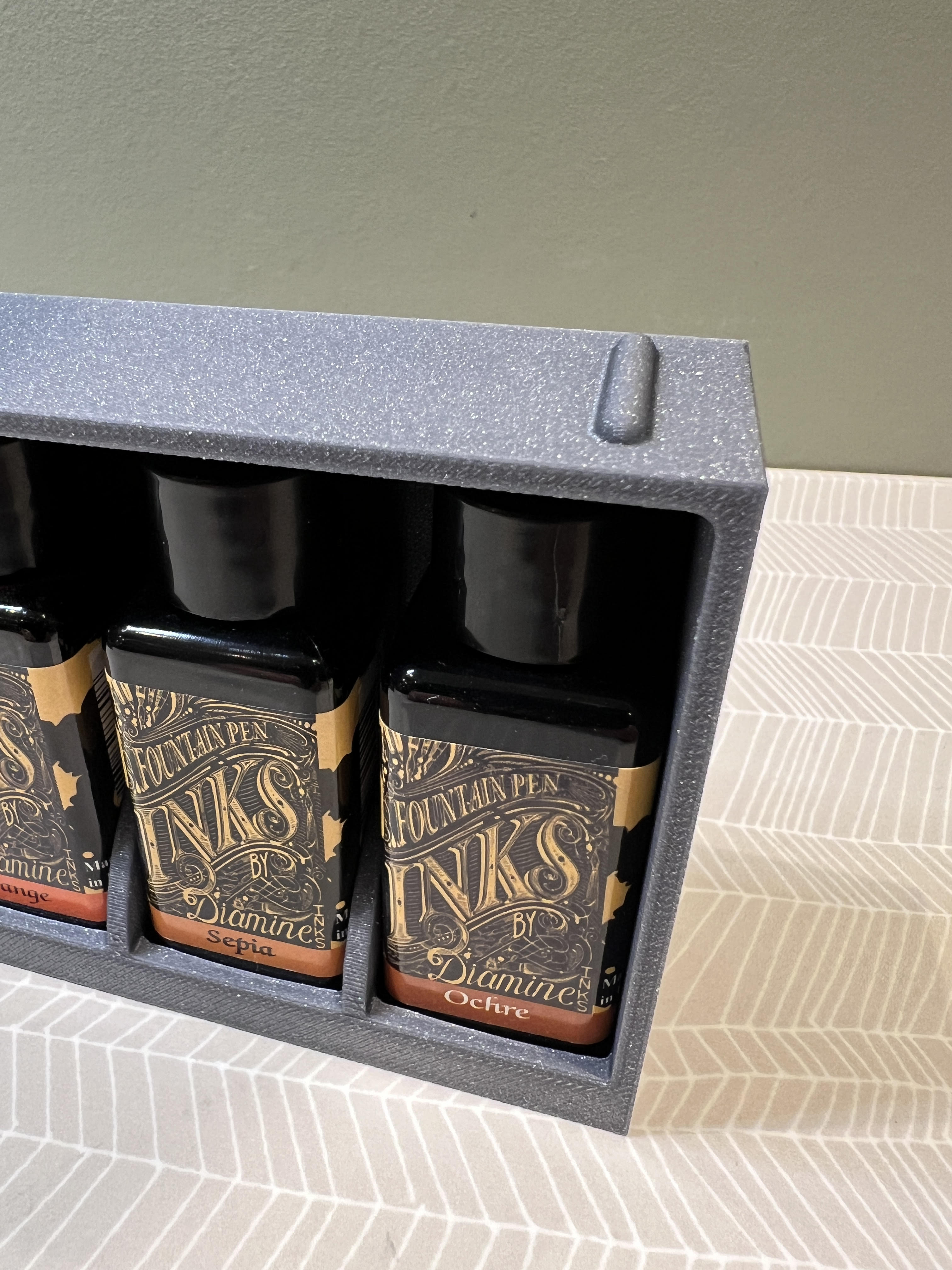 Stackable shelf for Diamine 30ml ink bottles by CmdrKeen | Download ...