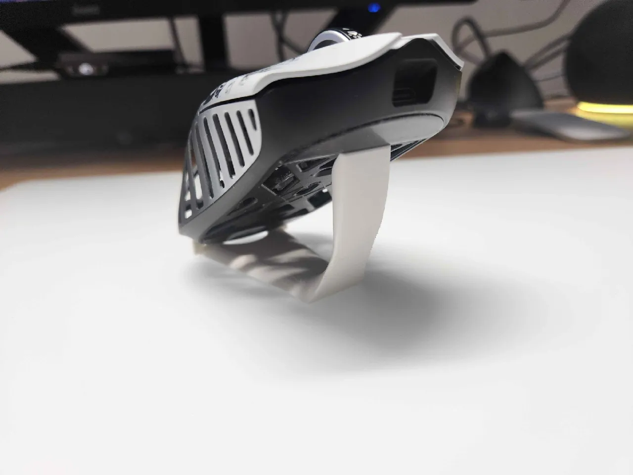 Mouse stand by Tibor | Download free STL model | Printables.com