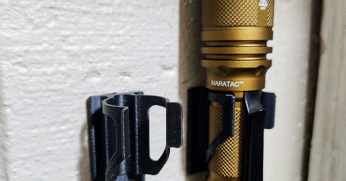 Flashlight Wall Mounts by Rustomac | Download free STL model ...