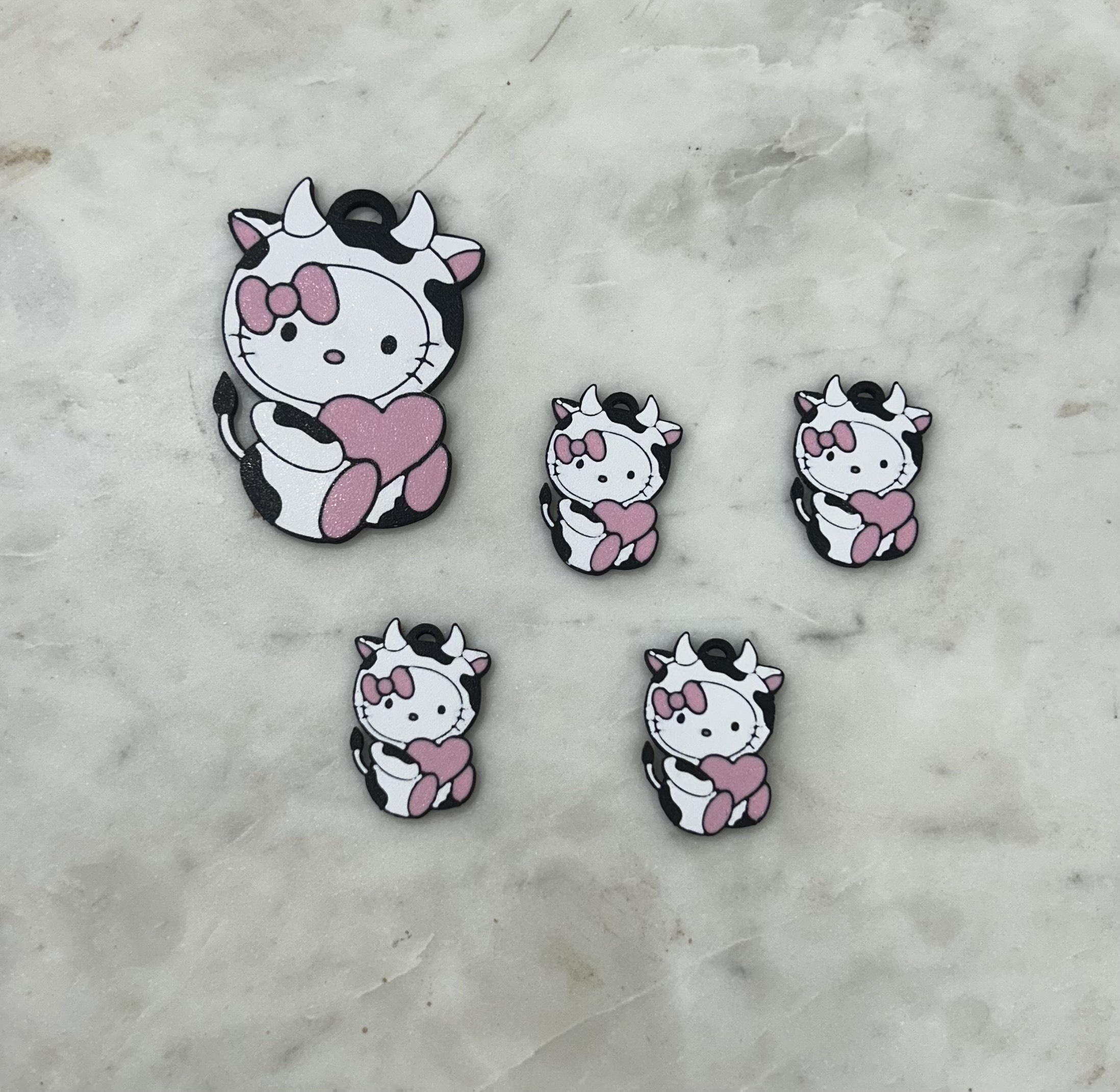 Hello Kitty cow Keychain por Printorama | Descargar modelo STL gratuito ...