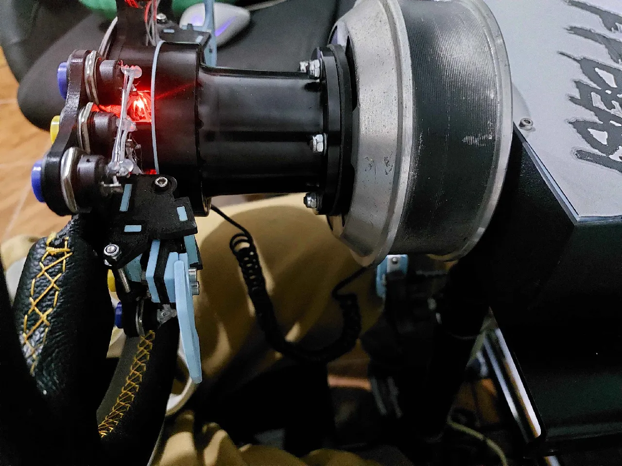 Universal Wheel Button Plate by Viih | Download free STL model ...