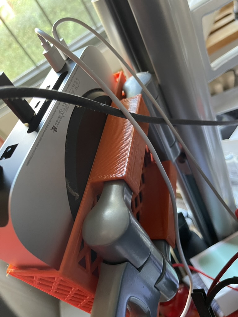 Parametrizable Mini PC attachment basket by microtherion | Download ...