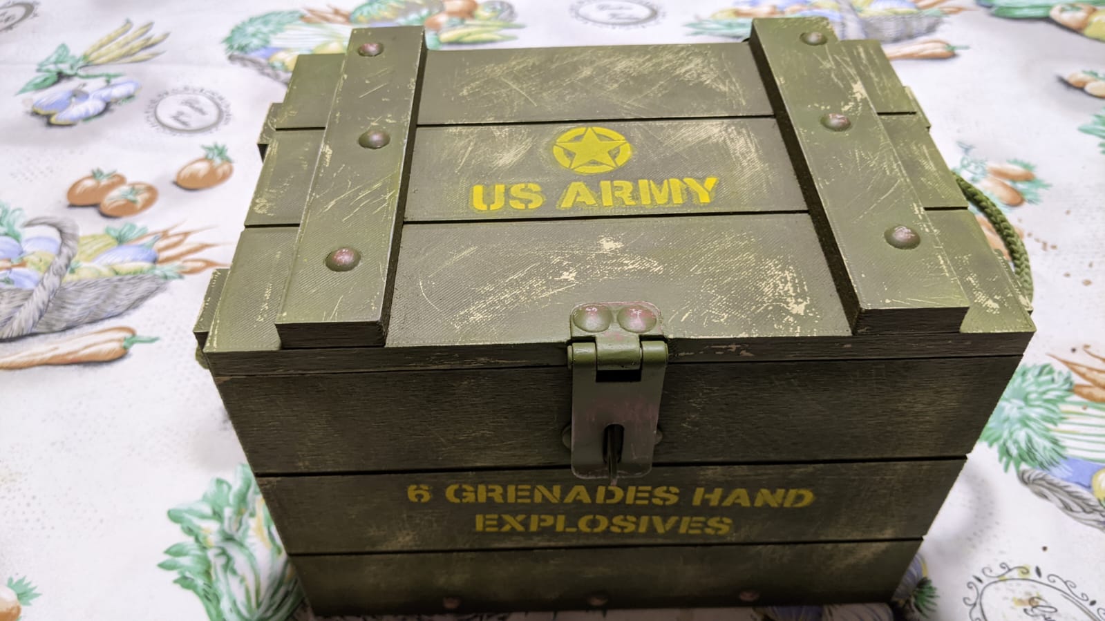 Hand Grenades Ammo Box by Fuorissimo | Download free STL model ...