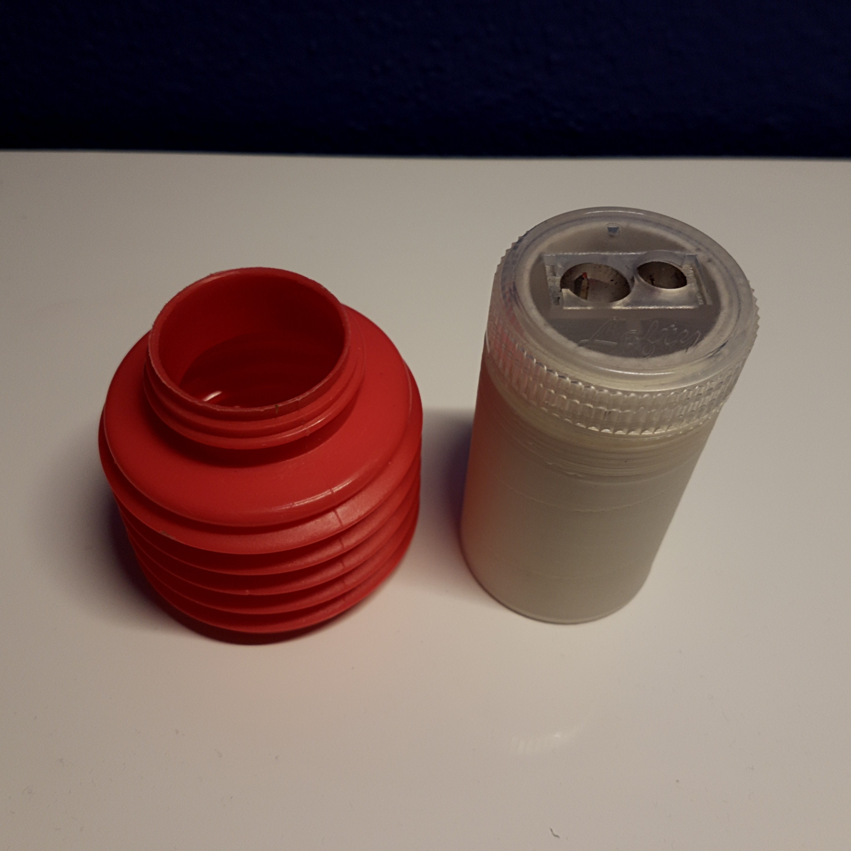 Lefty Pencil Sharpener Container by Kyne | Download free STL model ...