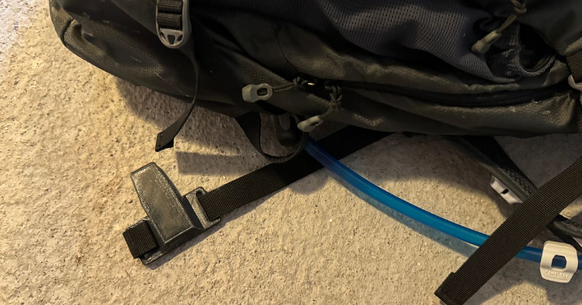 Backpack Strap Whistle by Rasmussen | Download free STL model ...