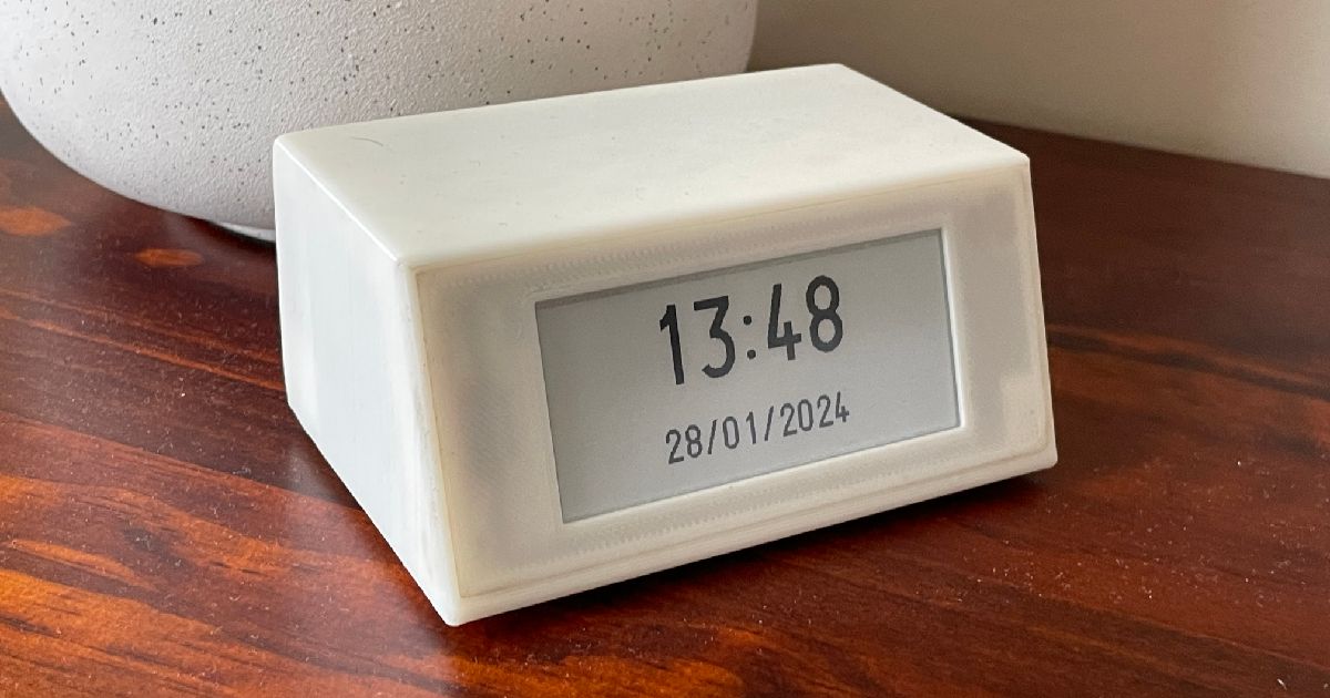 E-paper Digital Clock - Paperlike screen - powerloss recovery por Jamie ...