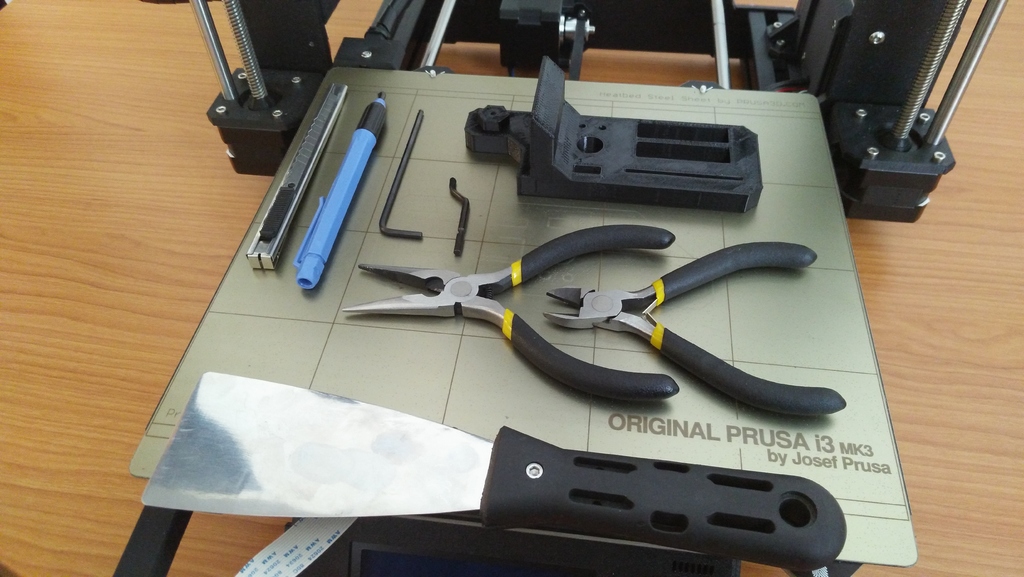 Prusa i3 Tool Holder by Jakub Geyer | Download free STL model ...