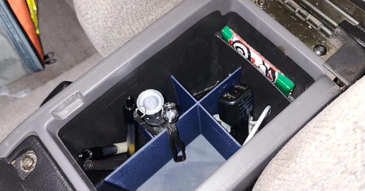 2001 subaru legacy center console divider by Corduroy Roy | Download ...