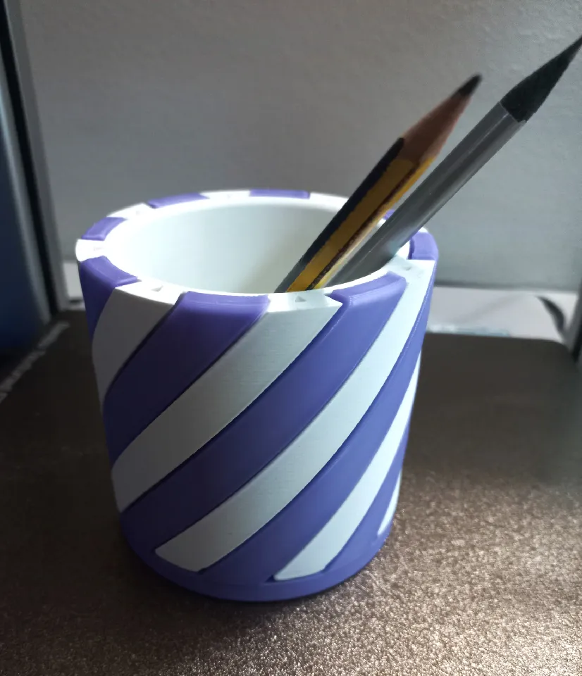 Dual color - dual function "impossible" box / vase by A.S. Design ...