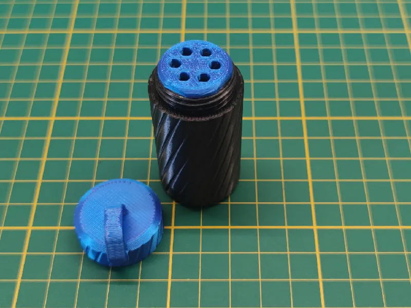 Chalk canister (magnesium shaker) by Andor_Yoko | Download free STL ...