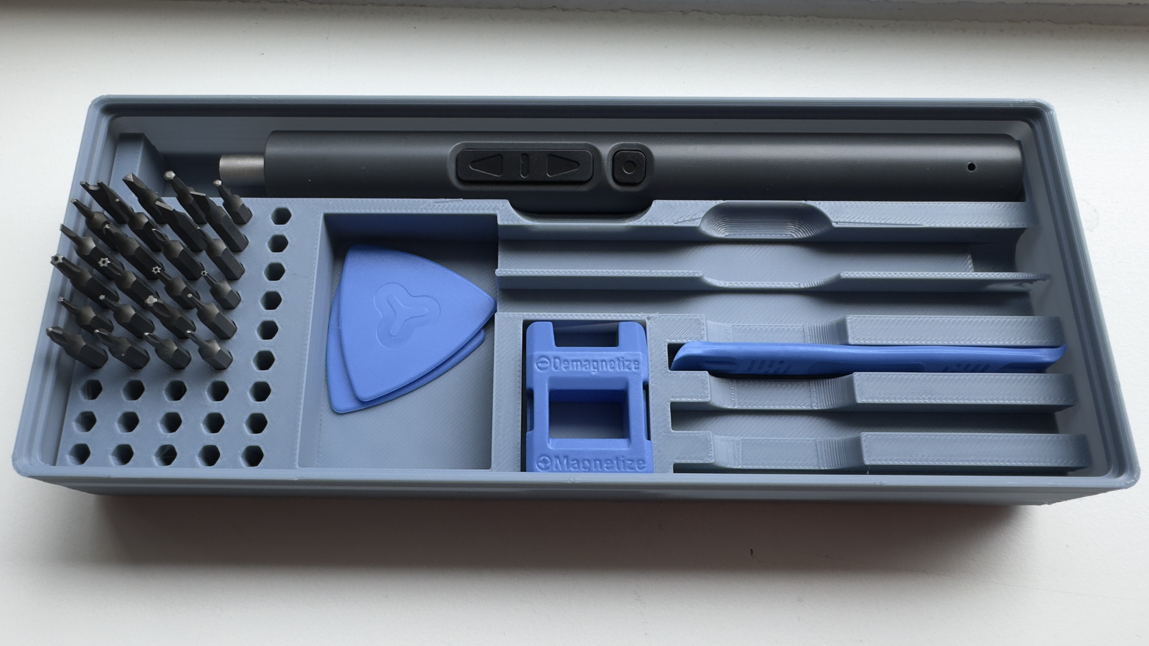 Gridfinity Electric Screwdriver Base 18.5mm by jkalf | Download free ...