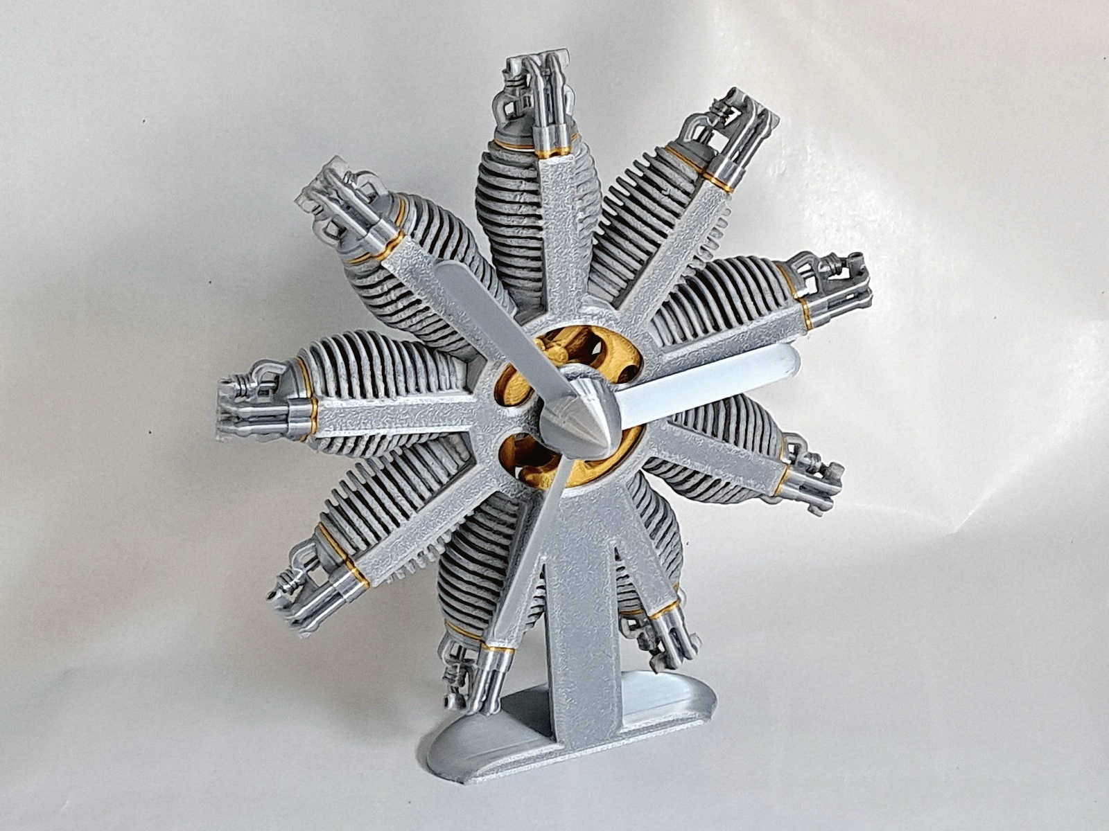 9 Cylinder Radial Engine by Bootjevaarder | Download free STL model ...