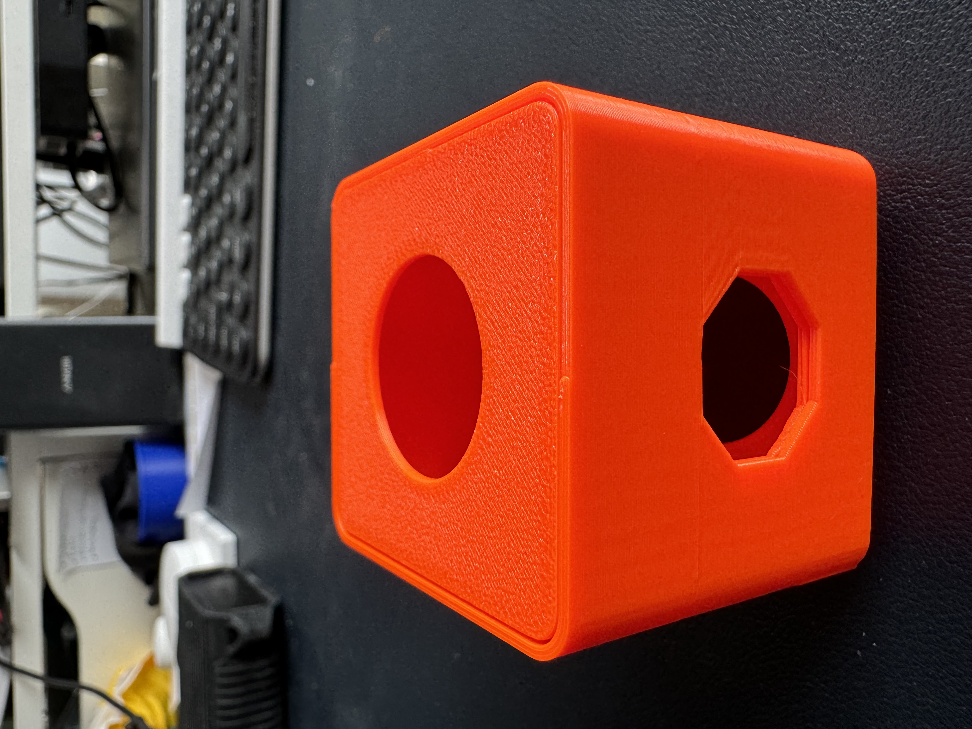 Inter Printer Accuracy Test Cube by Hendrick | Download free STL model ...