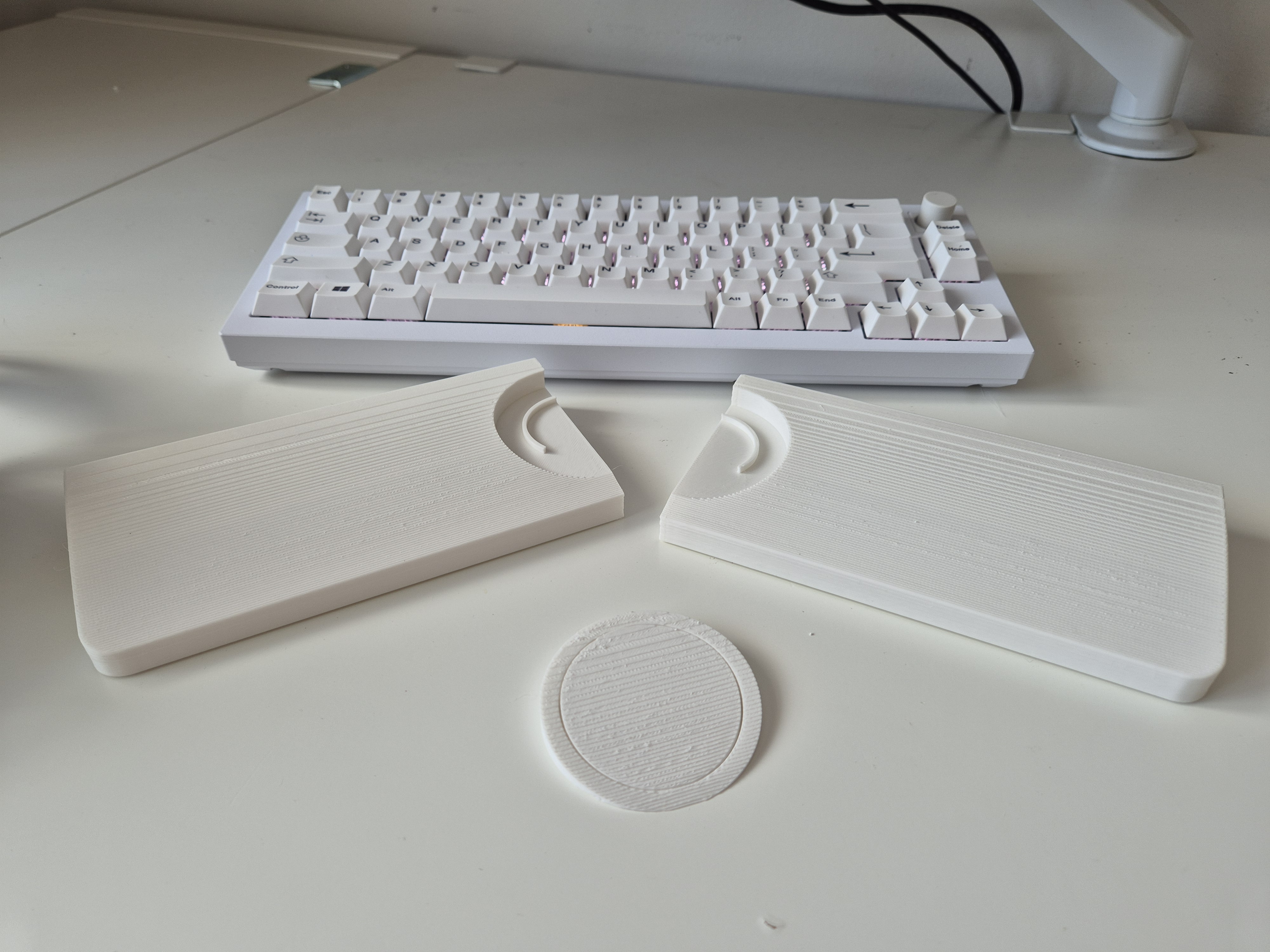 Keyboard wrist rest - 33cm - For Keychron Q2 /Q2 Pro / Q2 Max and many more! by TG Designs ...