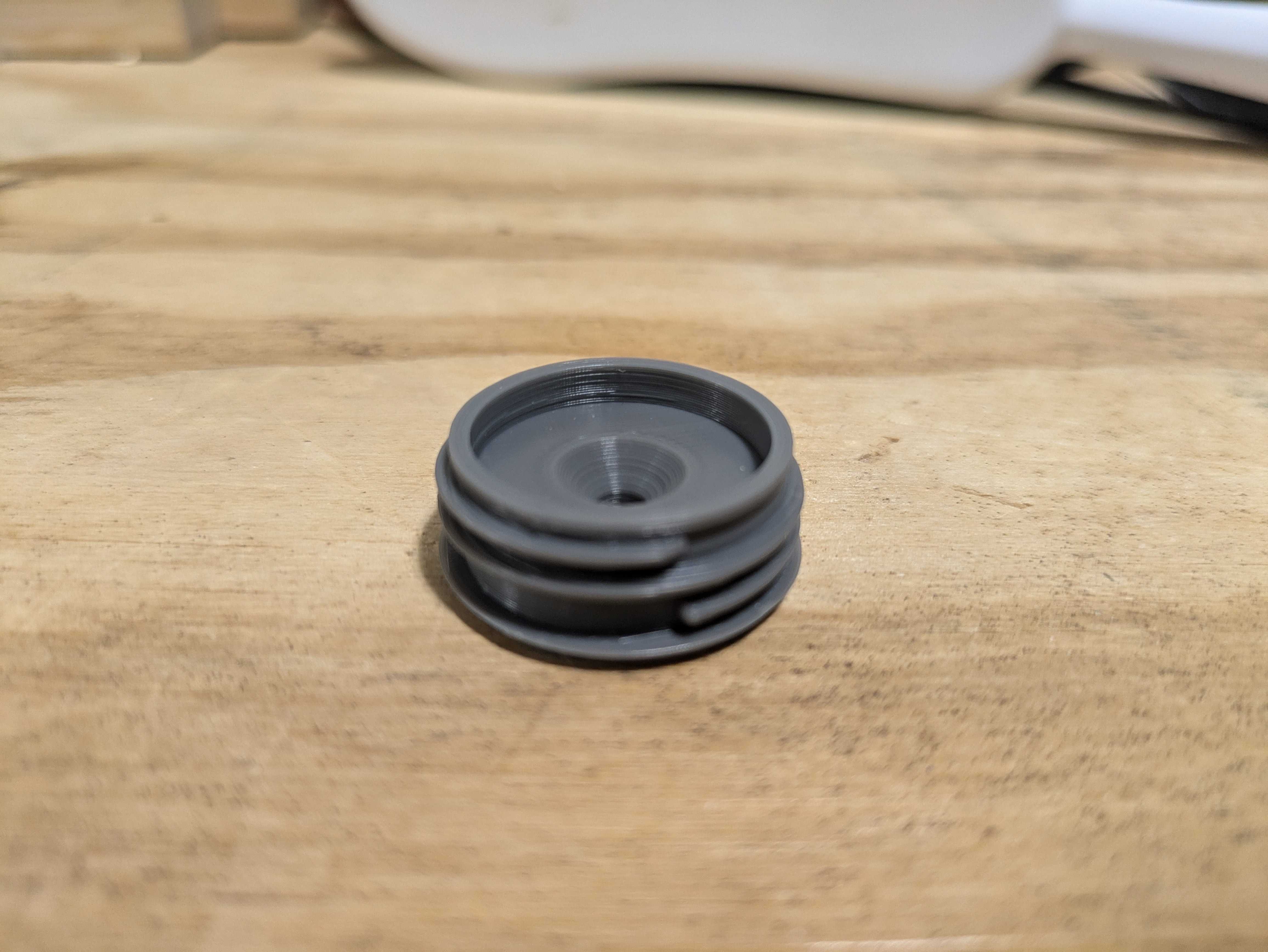 Mini Priming Stick - Bottle Cap Threads by Thetwam | Download free STL ...