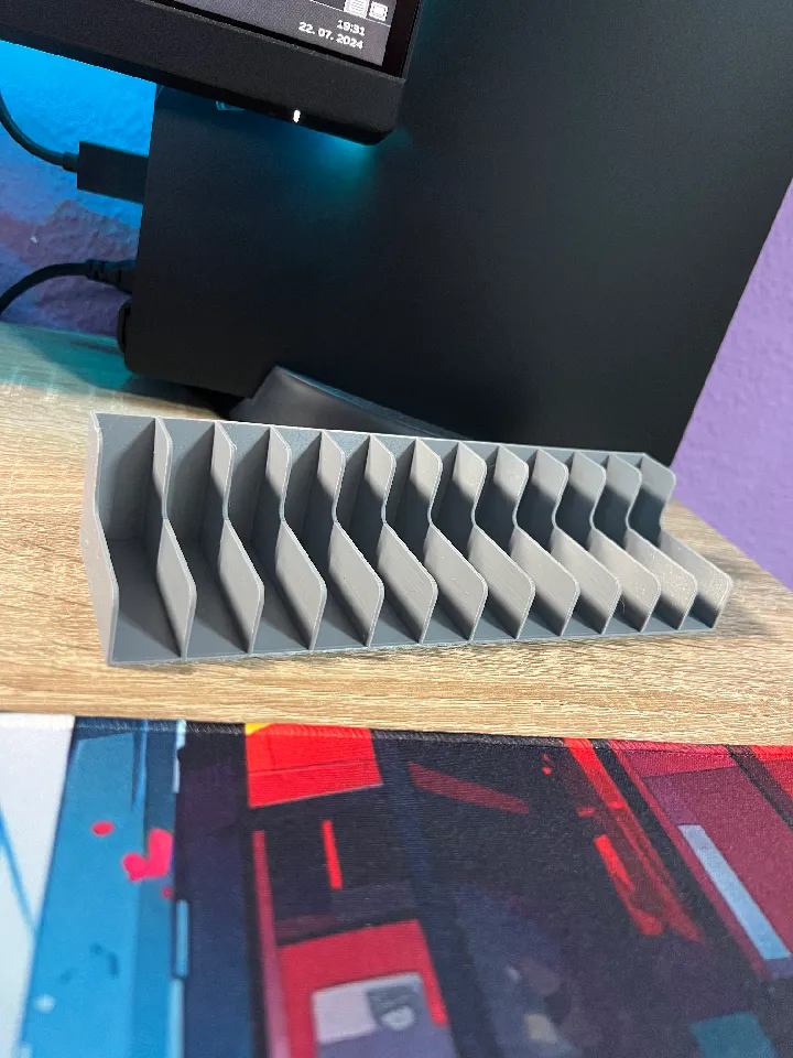 Game Stand by Luka | Download free STL model | Printables.com