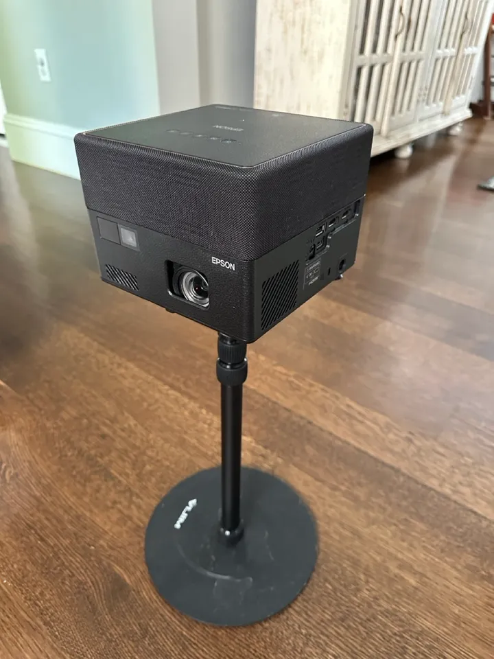 EF11 EF12 Projector Mount with Camera 1/4" Tripod by Canvas 23 Studios ...