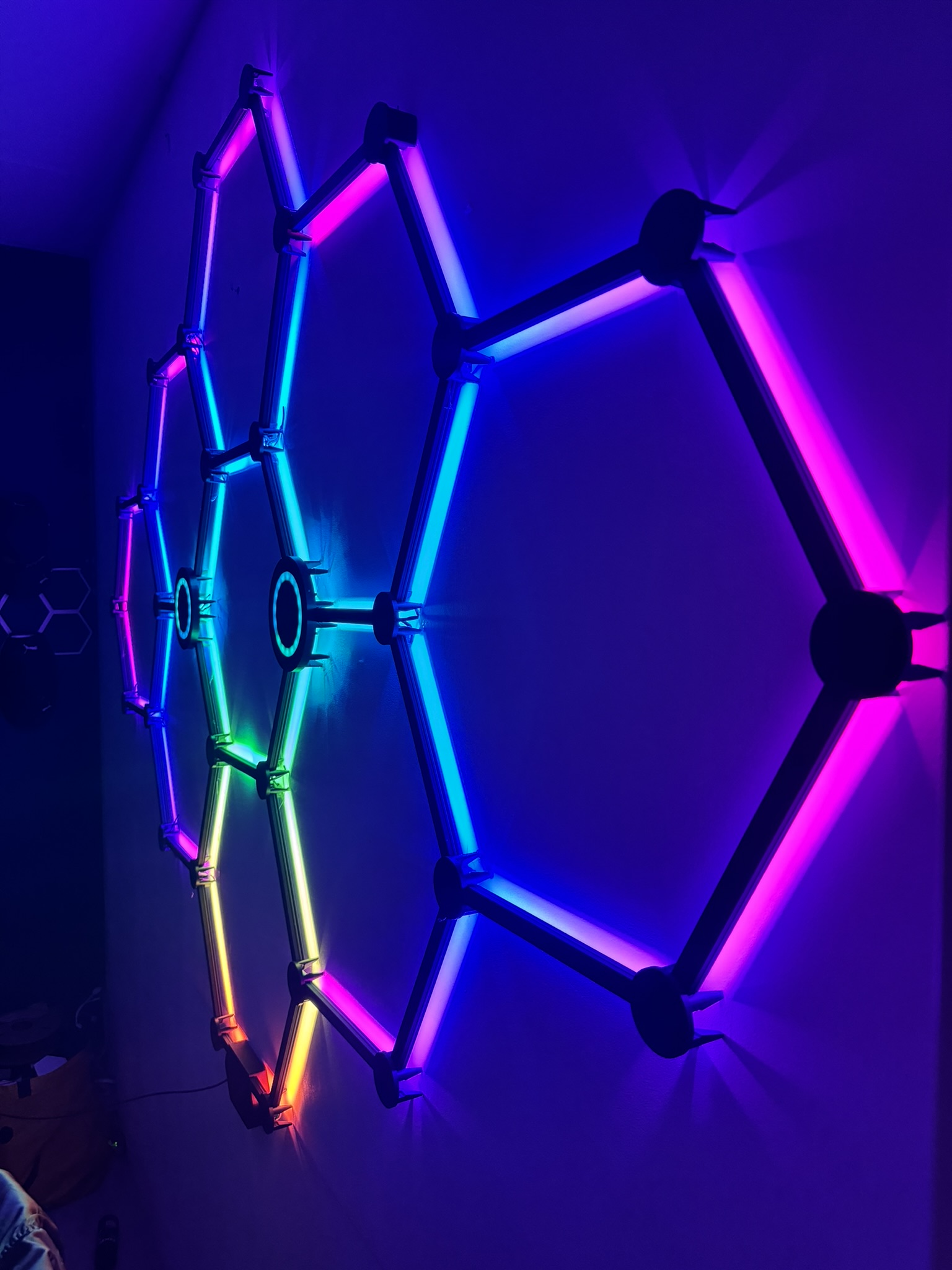 ExoWall v2 "Hex Led Wall Art" by DutchWorkX3D | Printables Store
