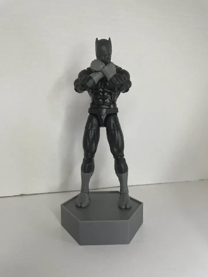action figure stand by Lildevi007 | Download free STL model ...