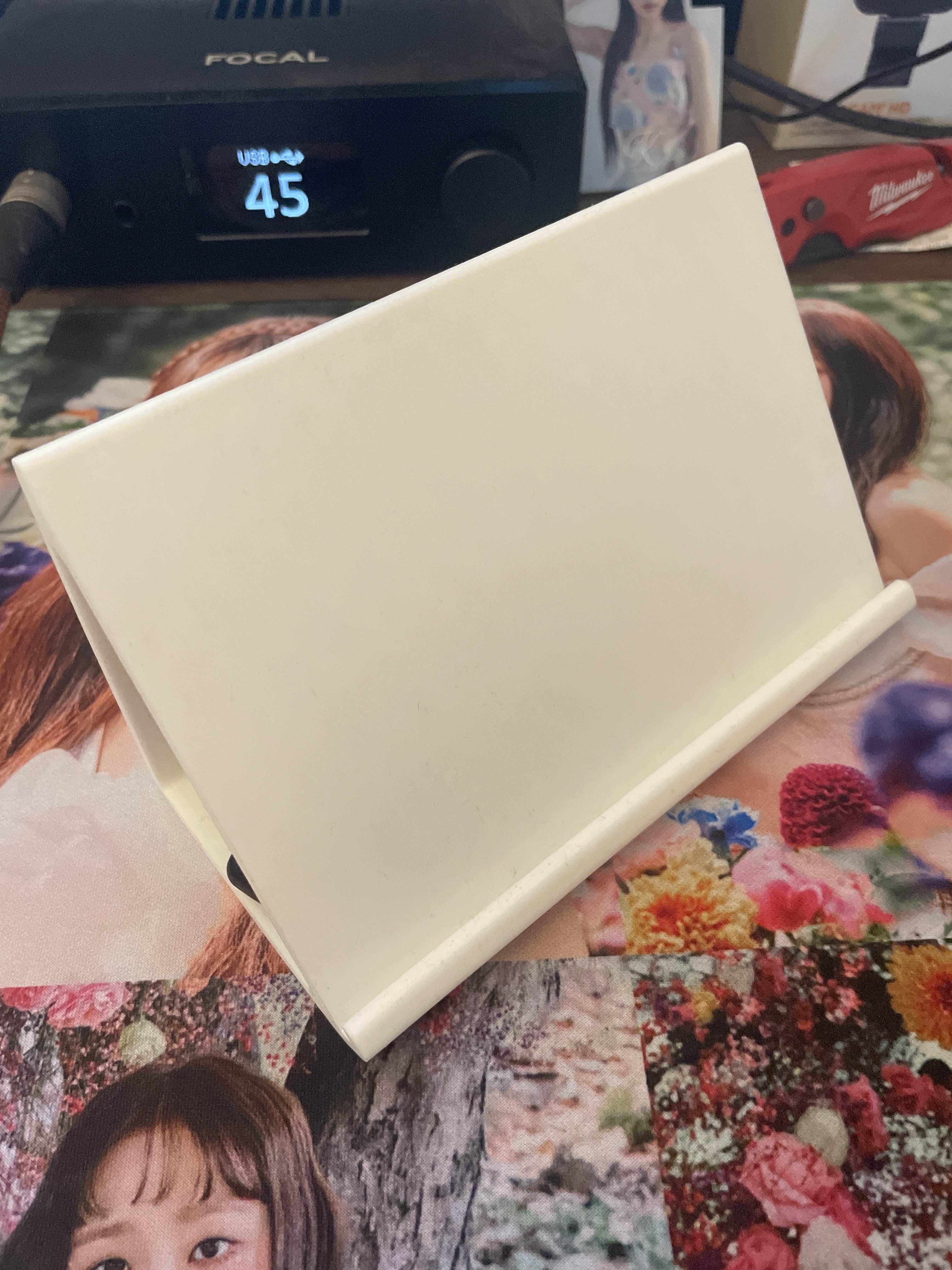 Desktop Toploader Card Holder by 3184 Designs | Download free STL model ...