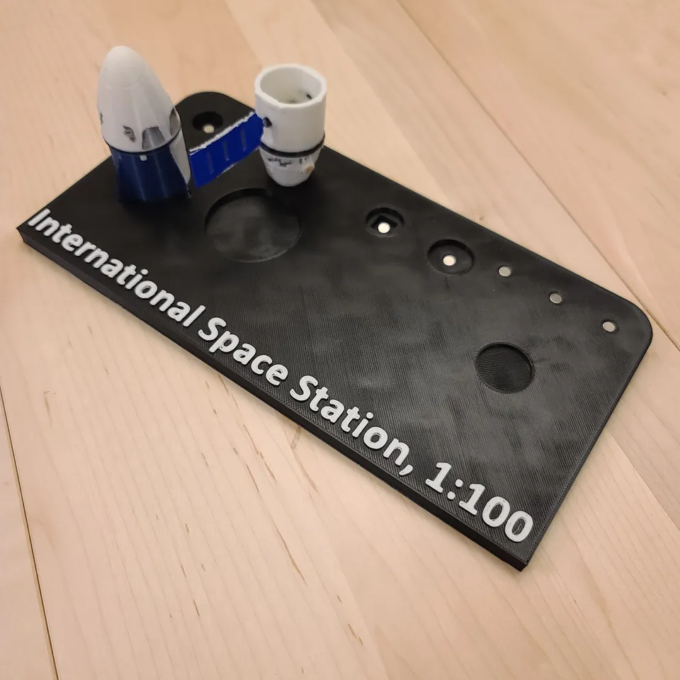 ISS 1:100 Display Stand by maxfagin | Download free STL model ...