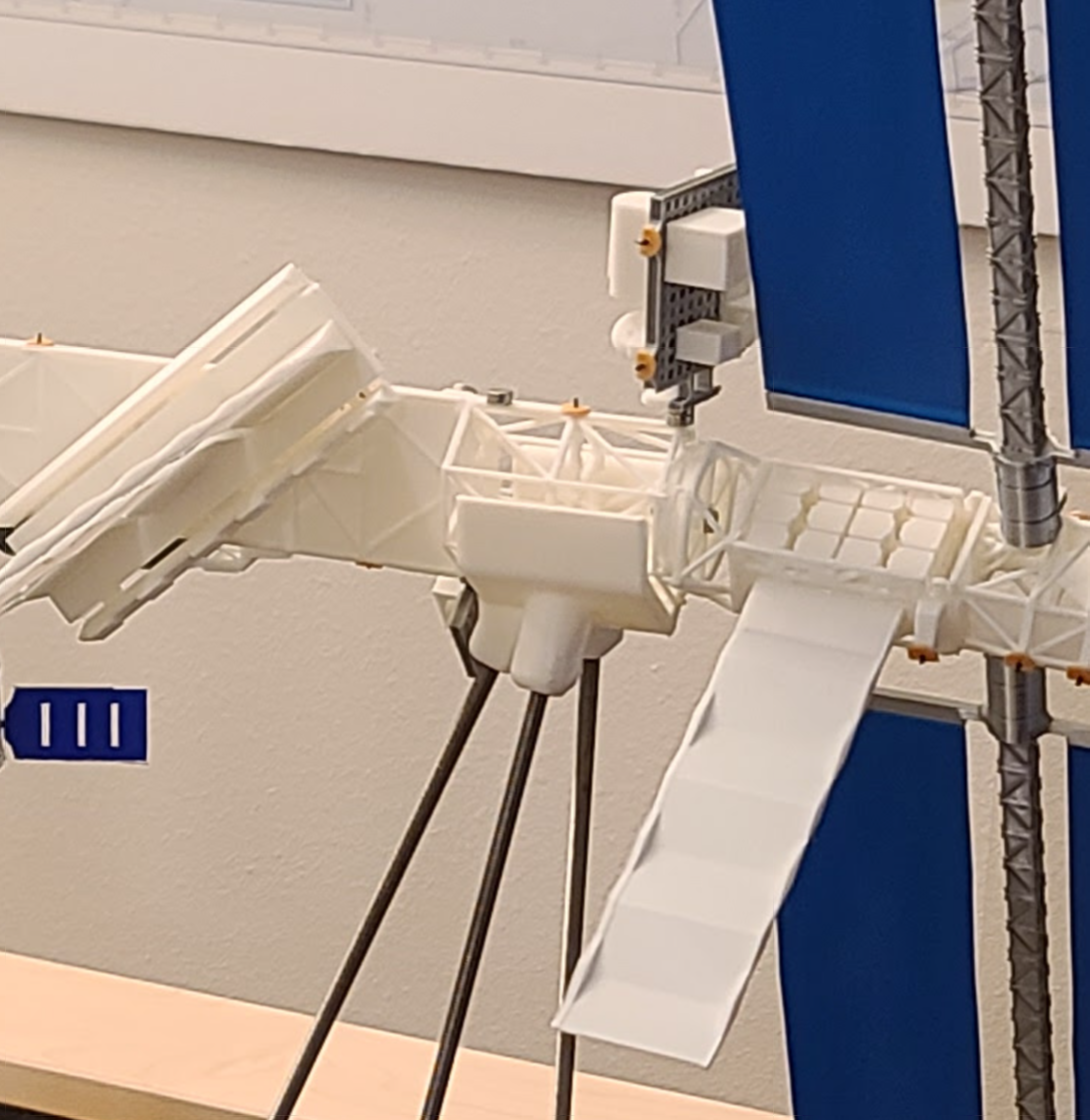 ISS 1:100 Display Stand by maxfagin | Download free STL model ...