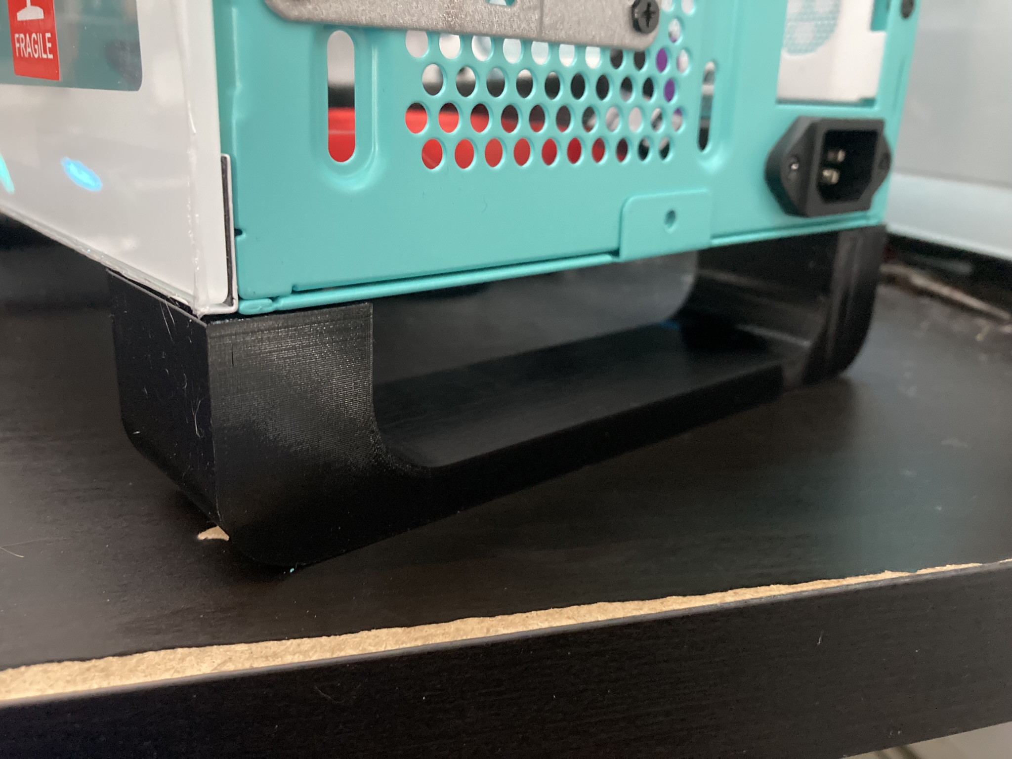 Cooler Master NR200P Mac G5 Style Feet by avrhacks | Download free STL ...