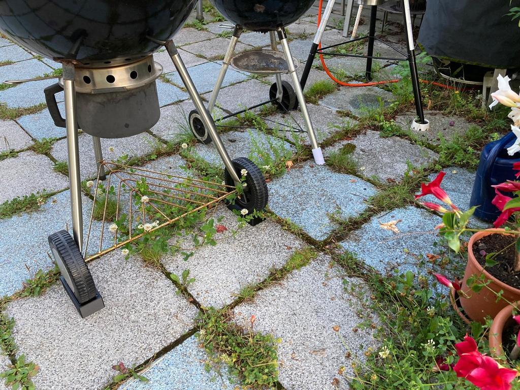 Barbecue foot risers Grillfußerhöhungen by Free Bird | Download free ...