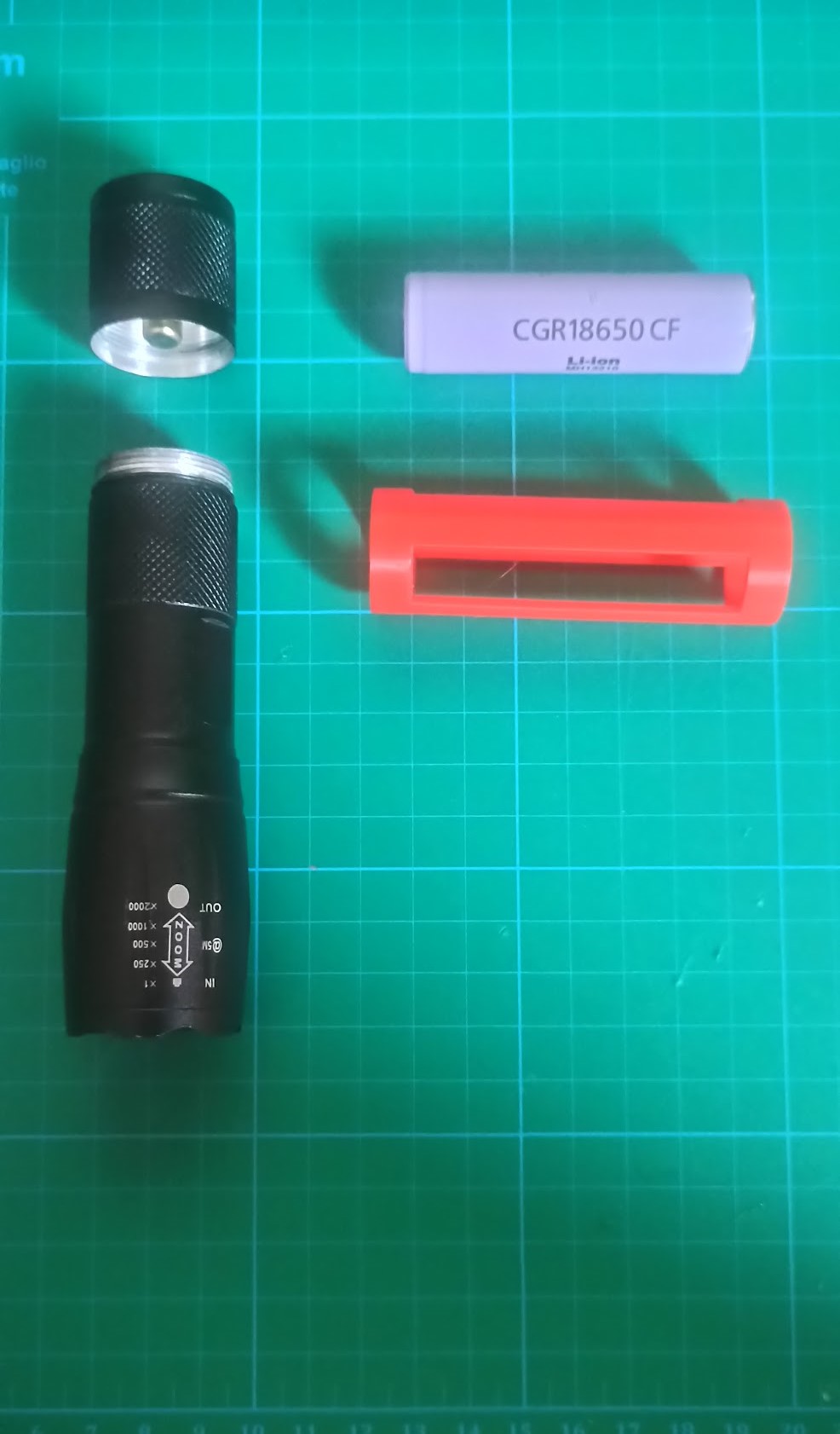 18650 flashlight adapter by Davidlr105 | Download free STL model ...