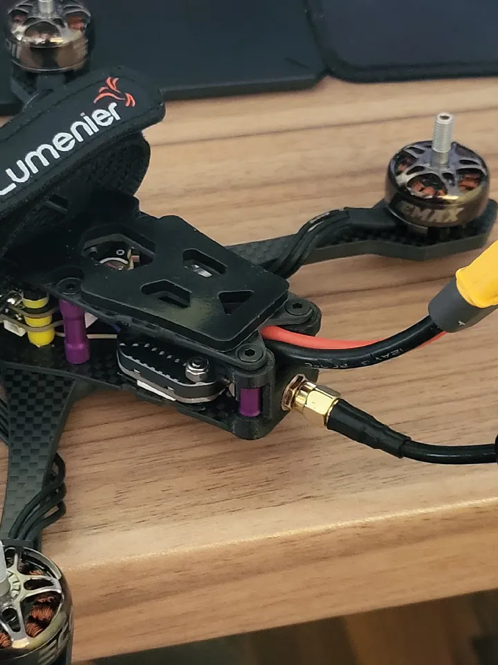 Lumenier QAV-S (Joshua Bardwell Edition) Analog Antenna Mount by ...