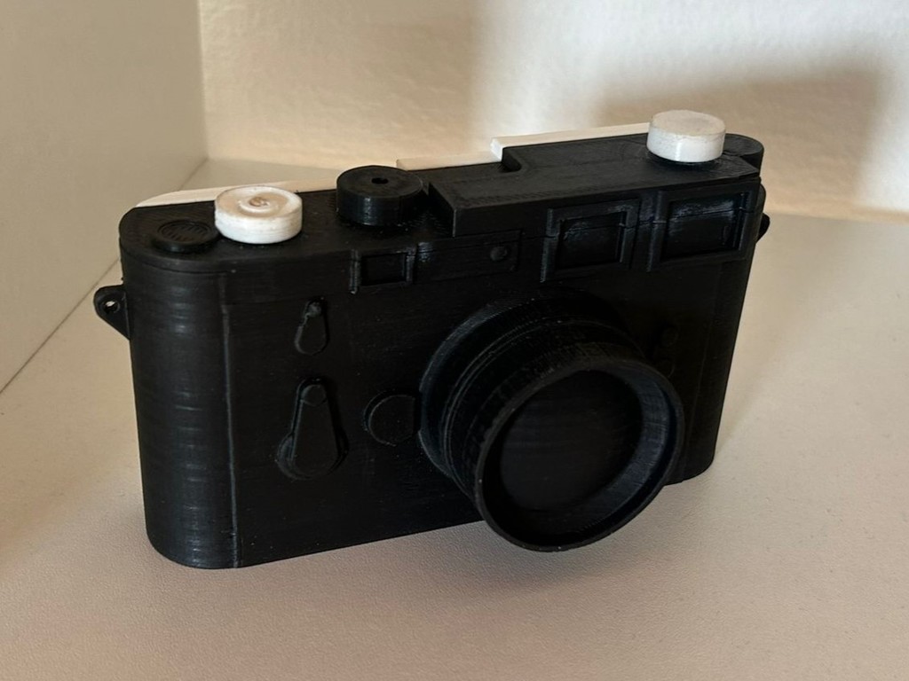 creative photo album - retro camera gift by Lennart | Download free STL ...