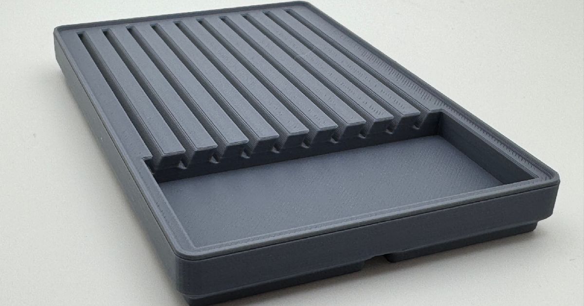 Gridfinity flat tray for short jigsaw blades by RGMakes | Download free ...