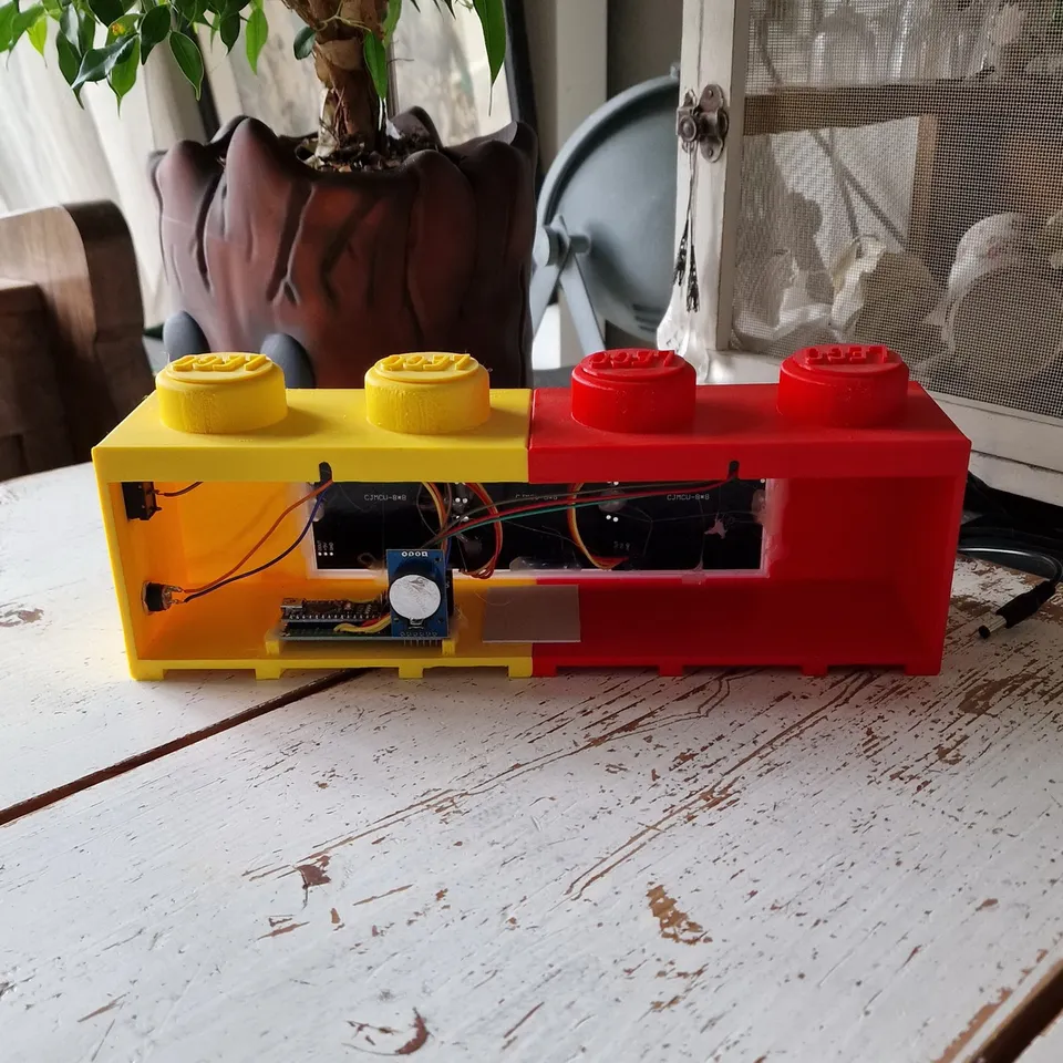 Lego NeoPixel Clock with thermometer by John Pauw | Download free STL ...