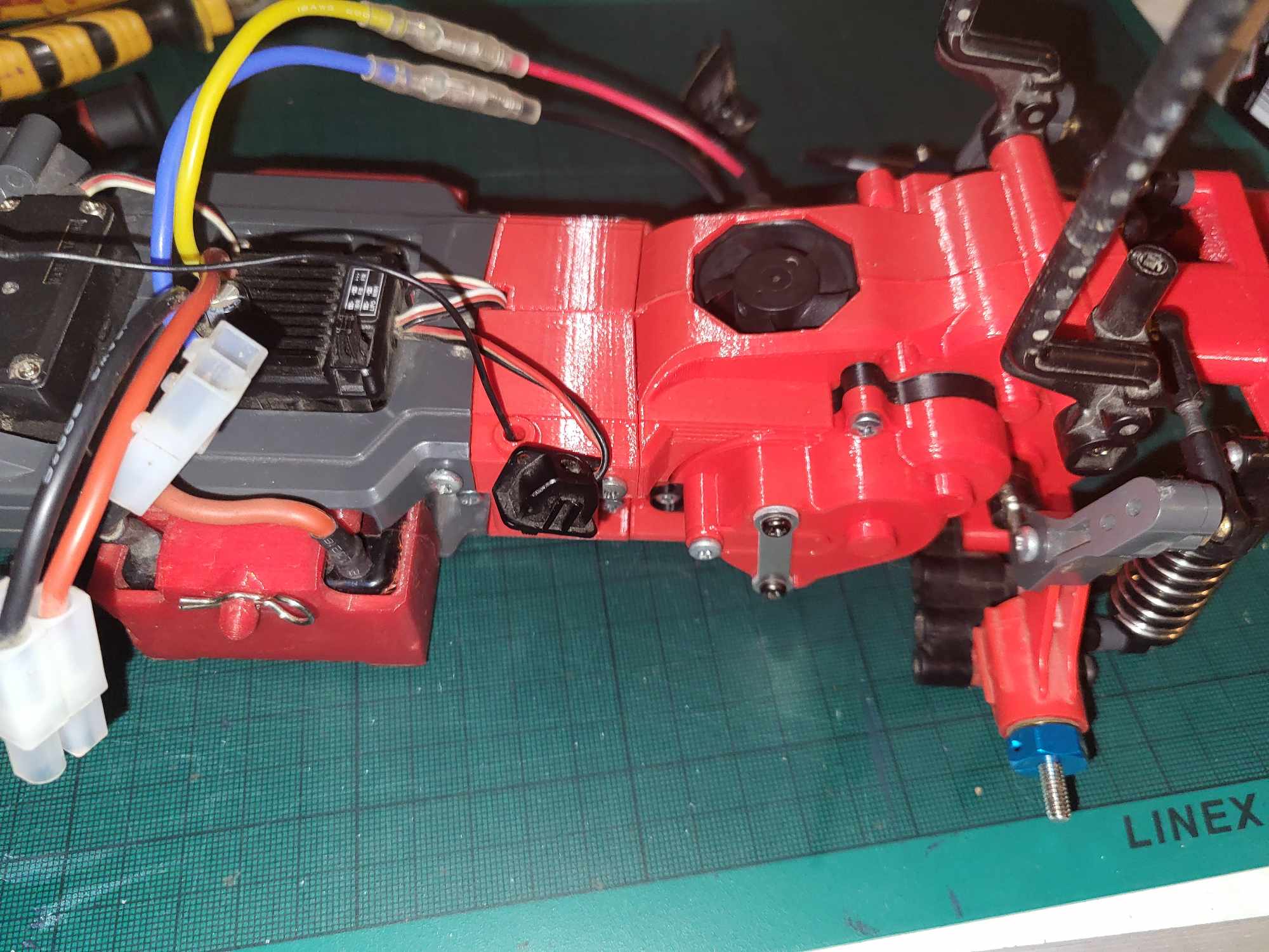 MF-01X 239mm chassis extension - receiver box by HonzaP | Download free ...