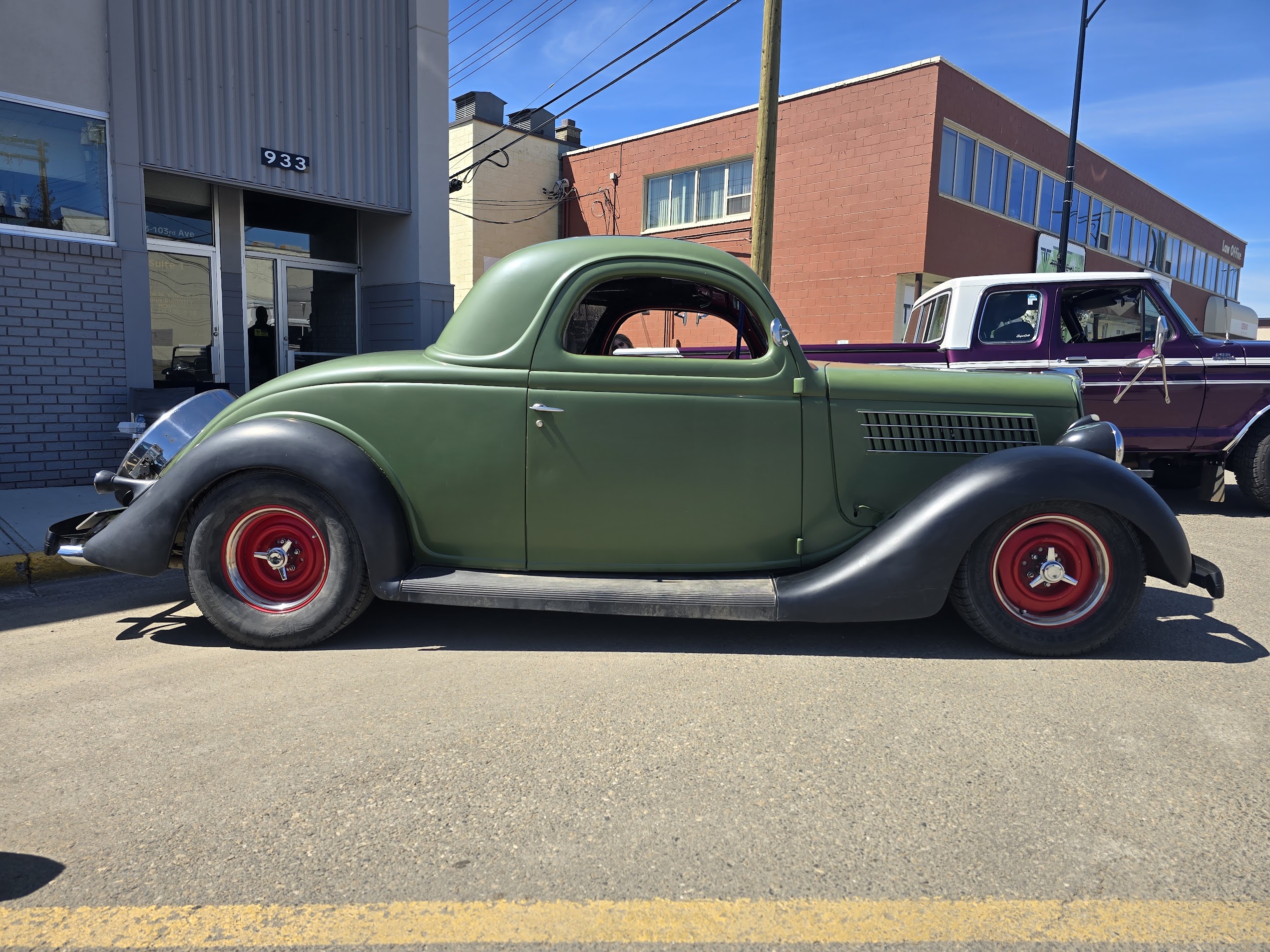 3 window coupe line art by Shannon Iannone | Download free STL model ...