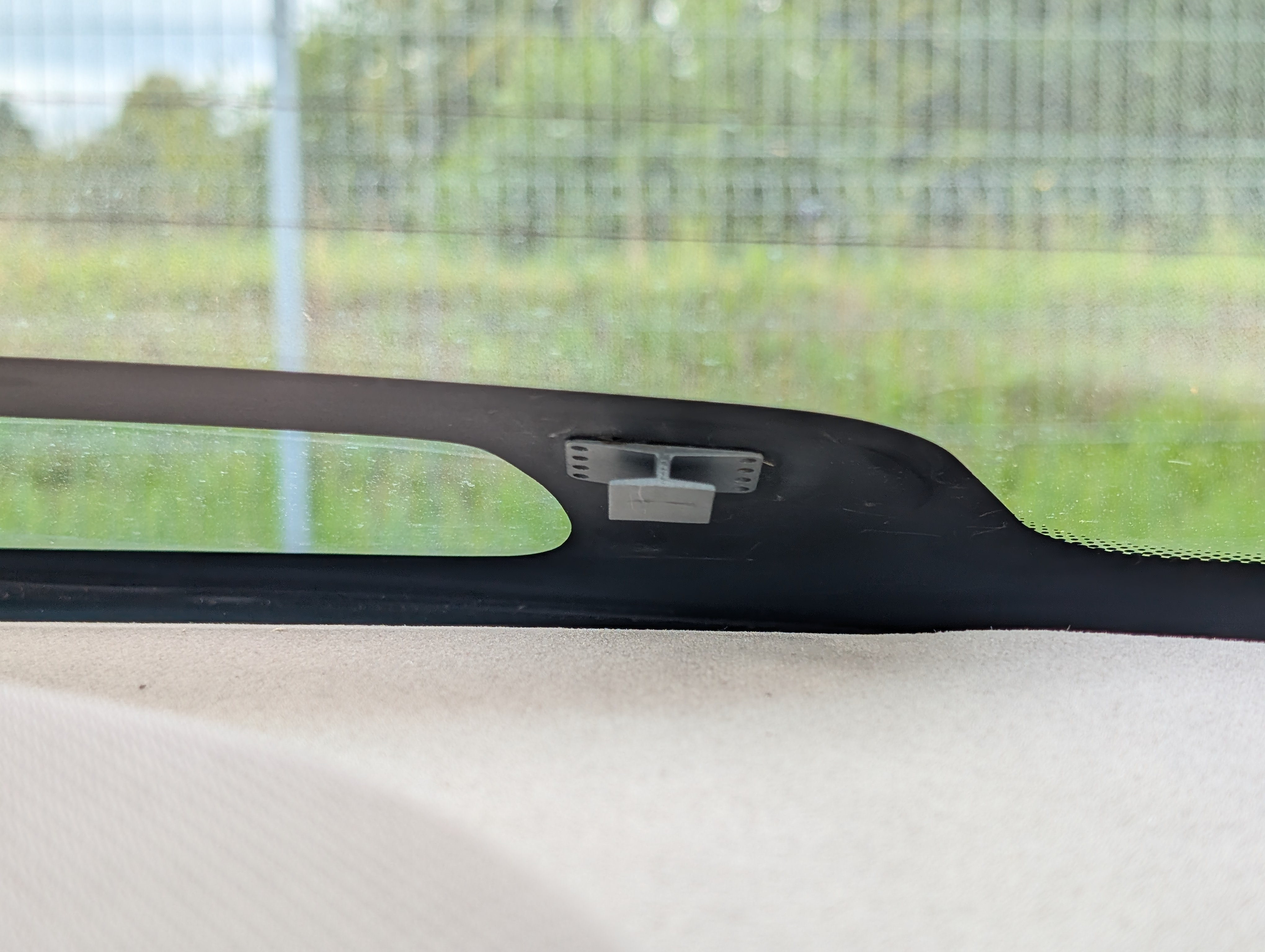 Jaguar XK-8 XKR (X-100) 3rd stop light mounting tabs by Marcin ...