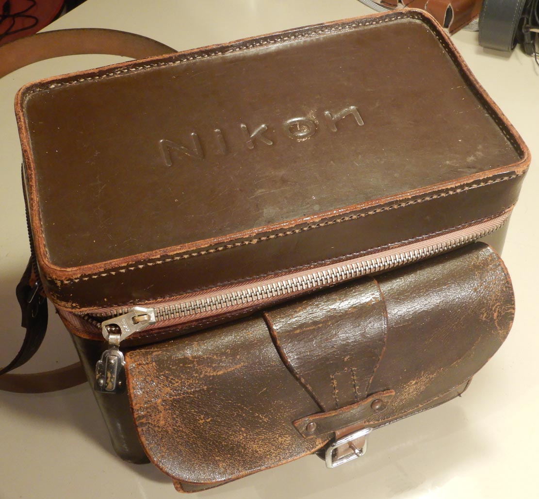 lower insert for Nikon compartment case model II, rangefinder cameras ...