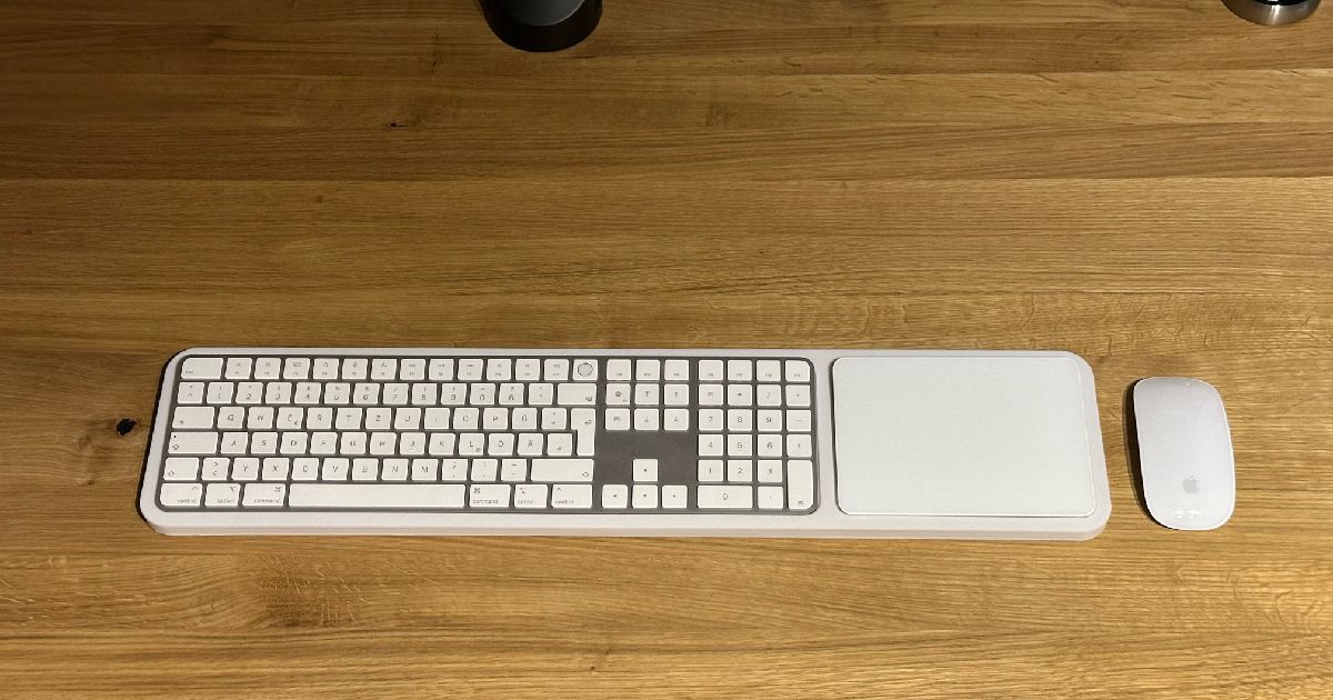 Apple Keyboard + TrackPad holder (2 part variant) von AWSW ...