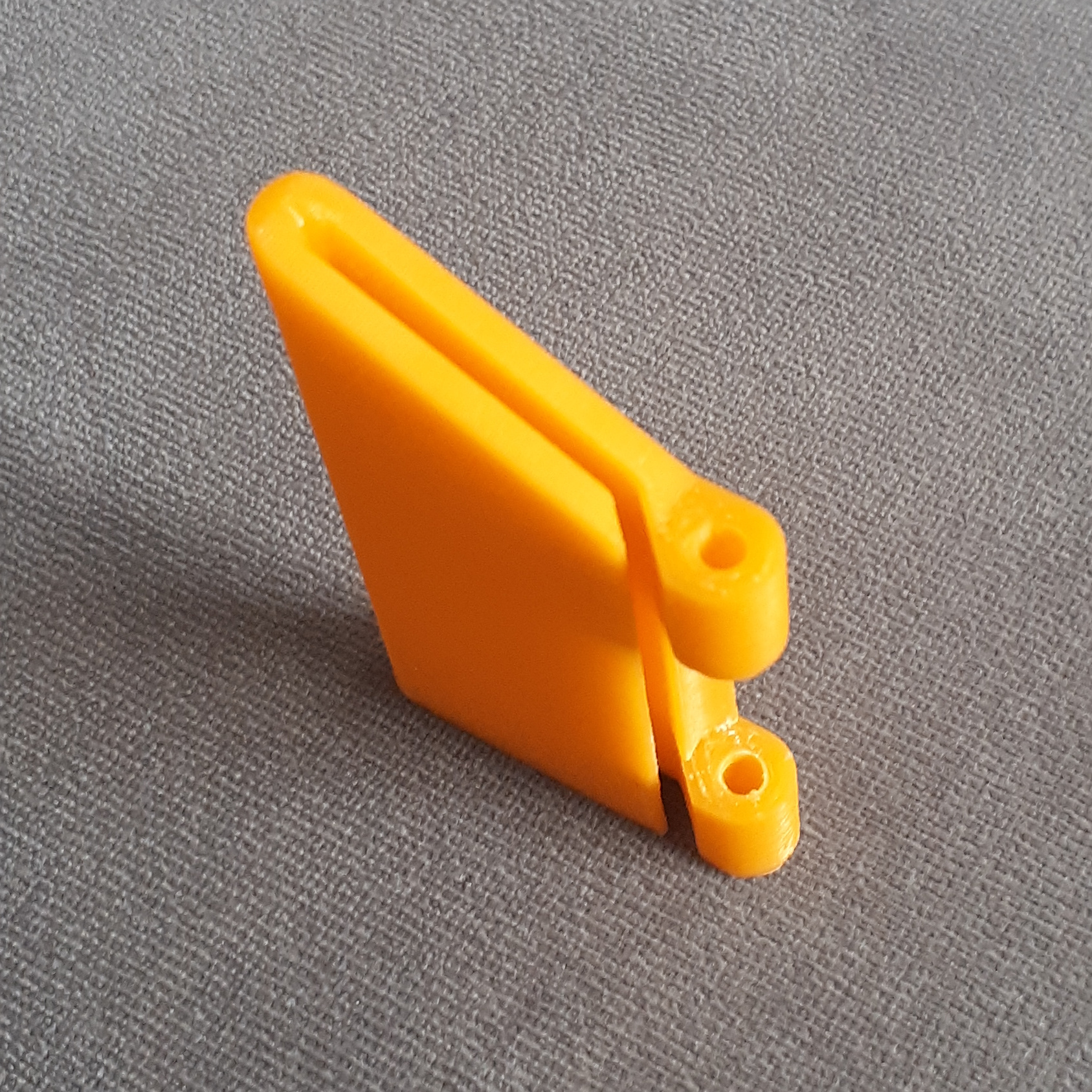 Camera backpack mount for 60mm belt by Tifn | Download free STL model ...