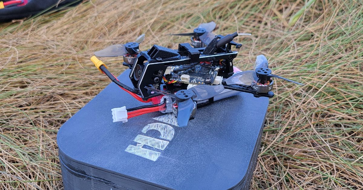 Draknight FPV drone box and launch platform (2" toothpick) by Serge K ...