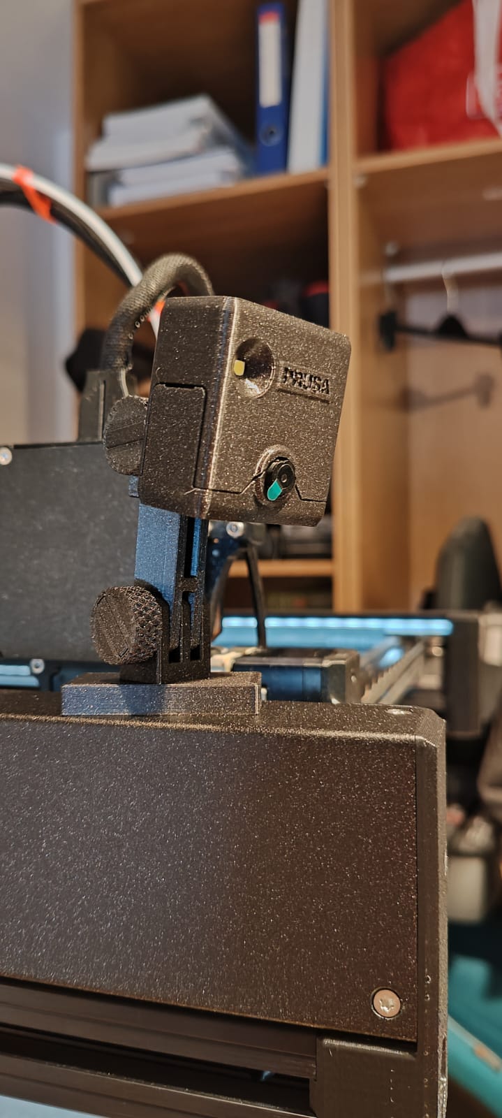 Prusa ESP32 magnetic camera mount for S-12-06-DN by NDG | Download free ...