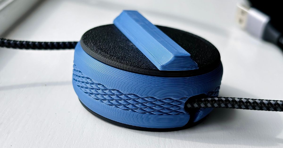 USB Cable Reel v2.0 - Stronger Body by Lorenzo | Download free STL ...