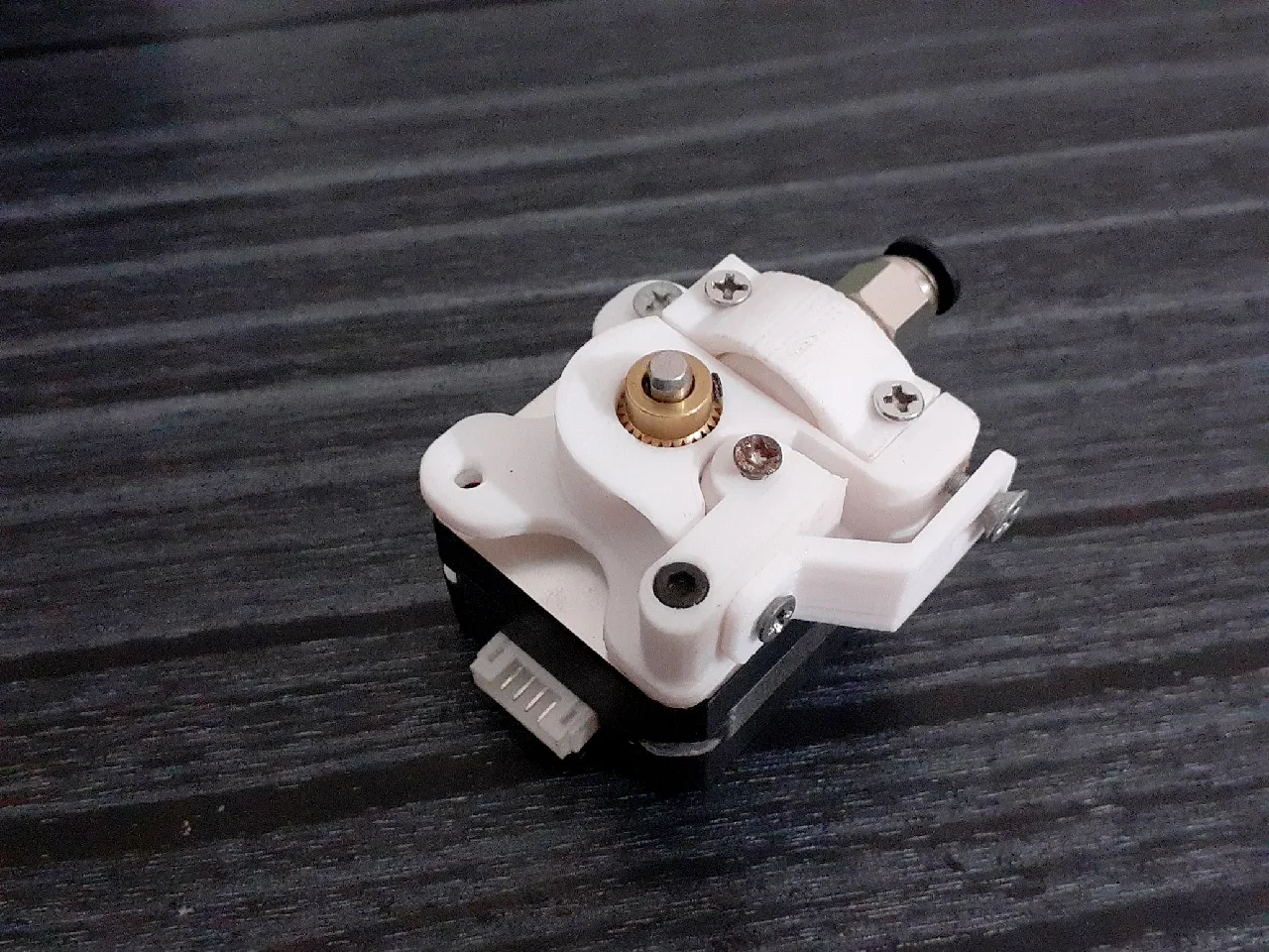 E3D V6 direct drive short extruder by SirZapsALot | Download free STL ...
