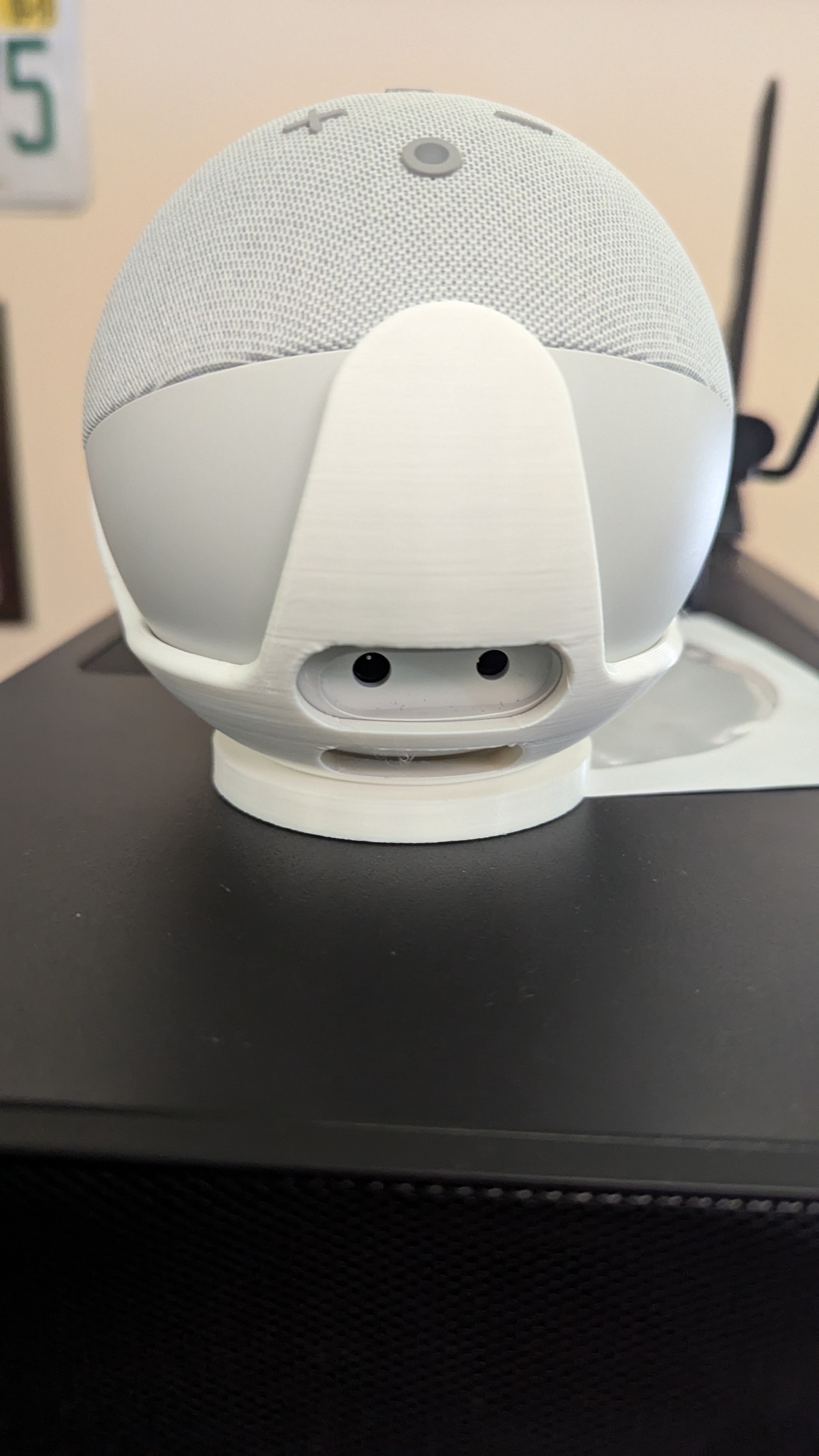 Echo Dot 4th or 5th Generation Wall Mount (remix) por pazzah ...