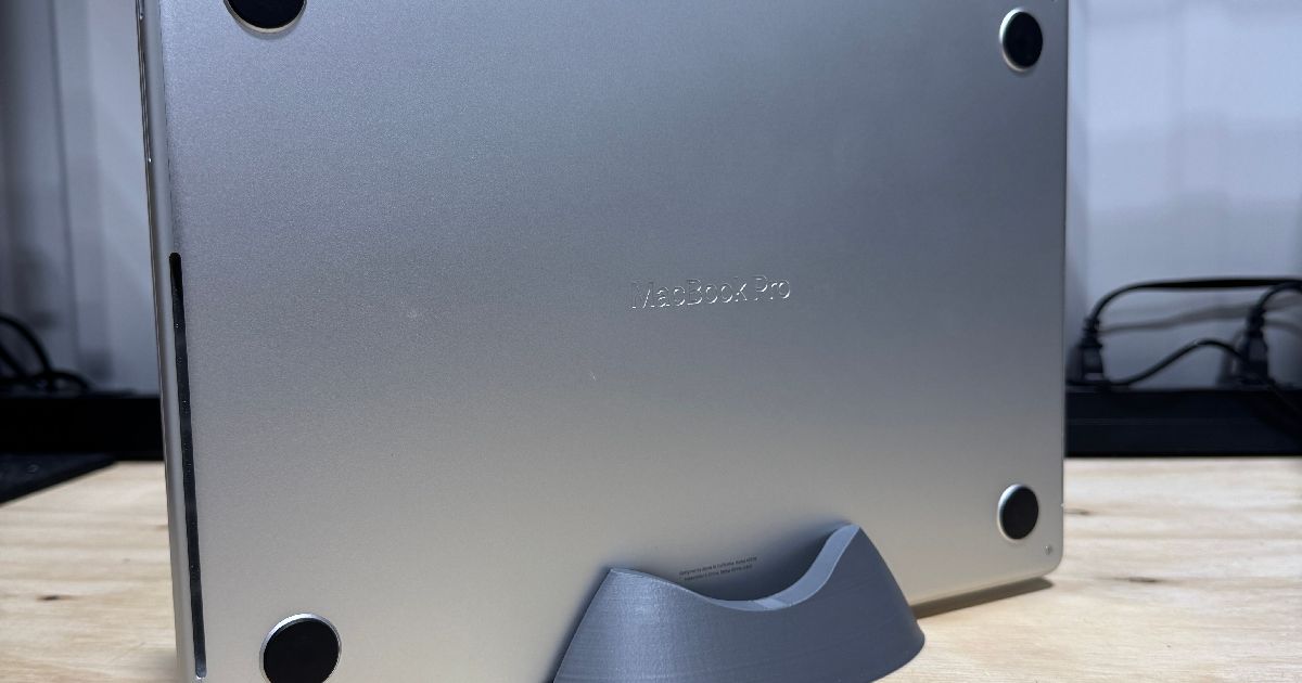 MacBook Pro 14" stand by hirt.3dprint | Download free STL model ...