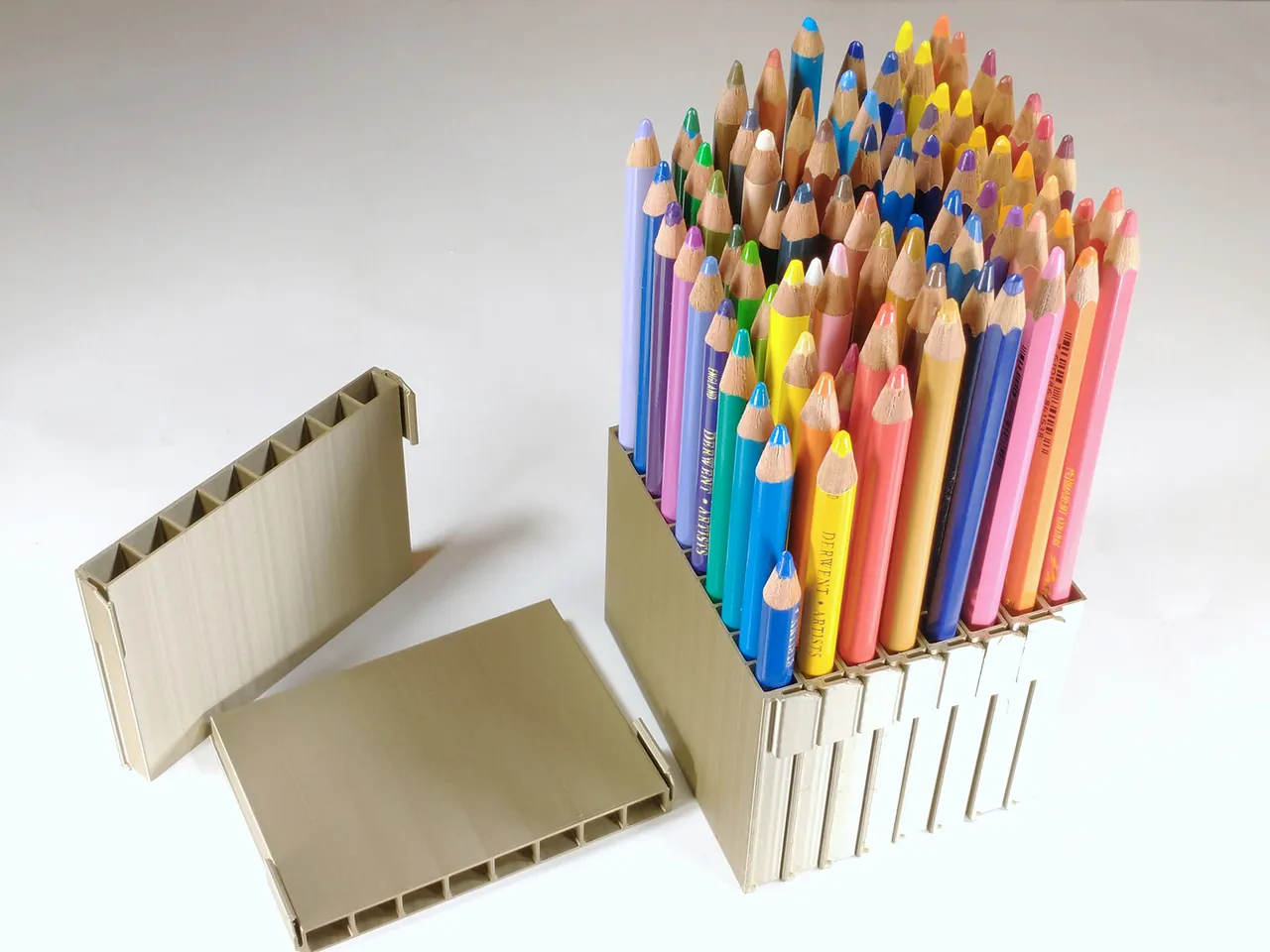 Expanding Colored Pencil Caddy by LoboCNC | Download free STL model ...